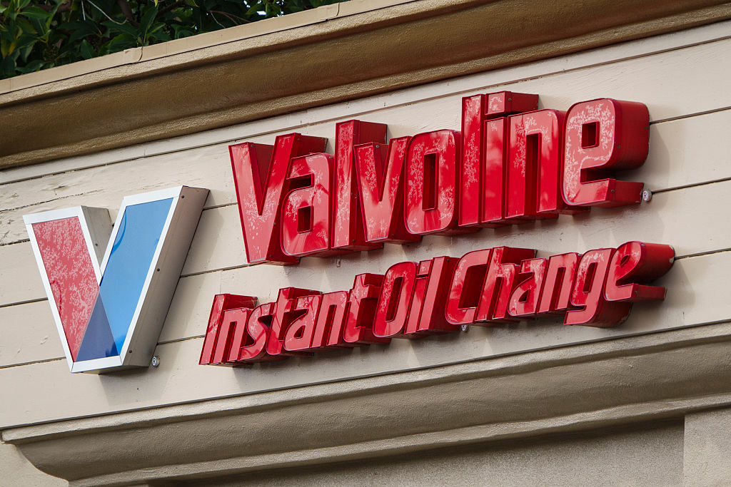 Halfmoon Valvoline closes after employee injured in car collision