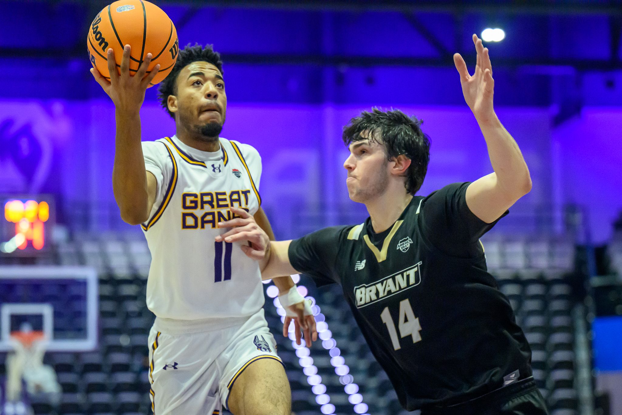 UAlbany basketball snaps 4-game America East skid, beats Bryant