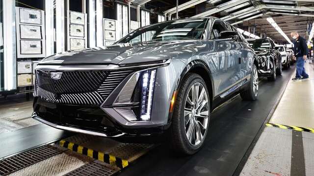 GM To Write-Off $6 Billion In Electric Car Scale Down