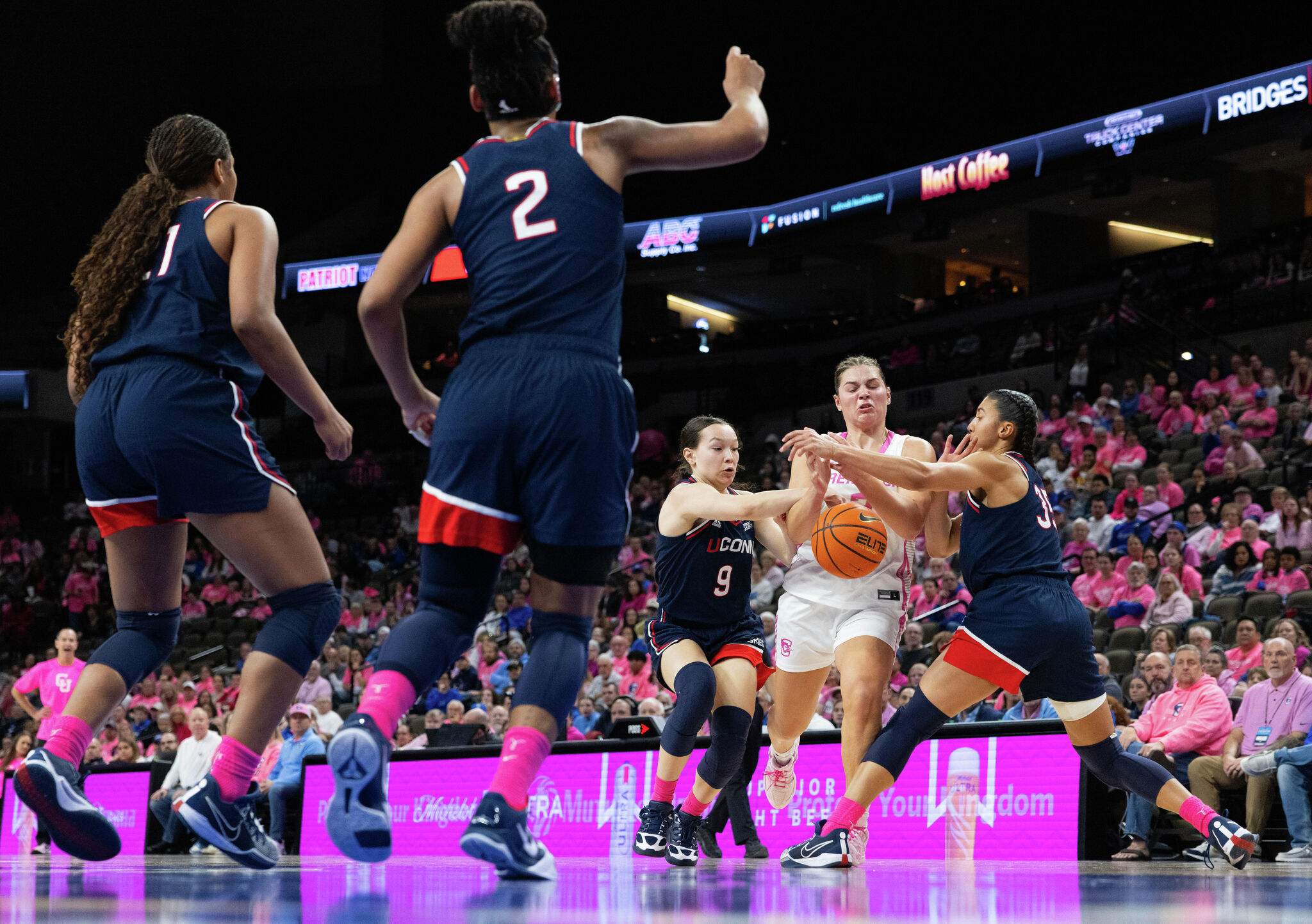 Milan prison hosts concert with instruments made by inmates from ...
