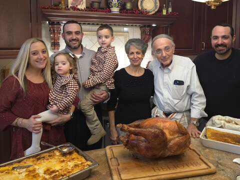Norwalk doctor dies after cancer battle: 'One of the last of his kind'
