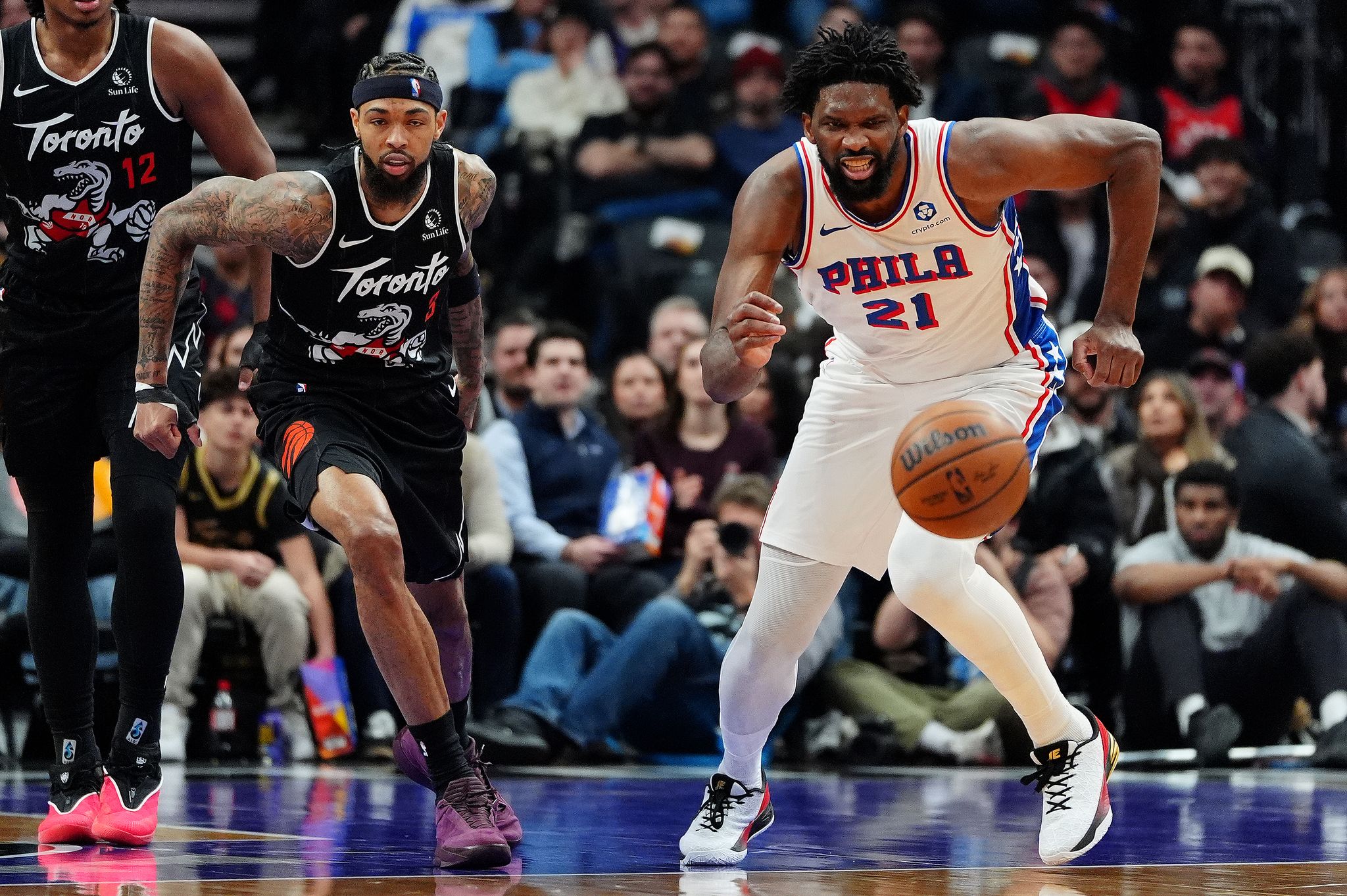 Maxey scores 33 as 76ers use 80-point first half to beat Raptors 115-102
