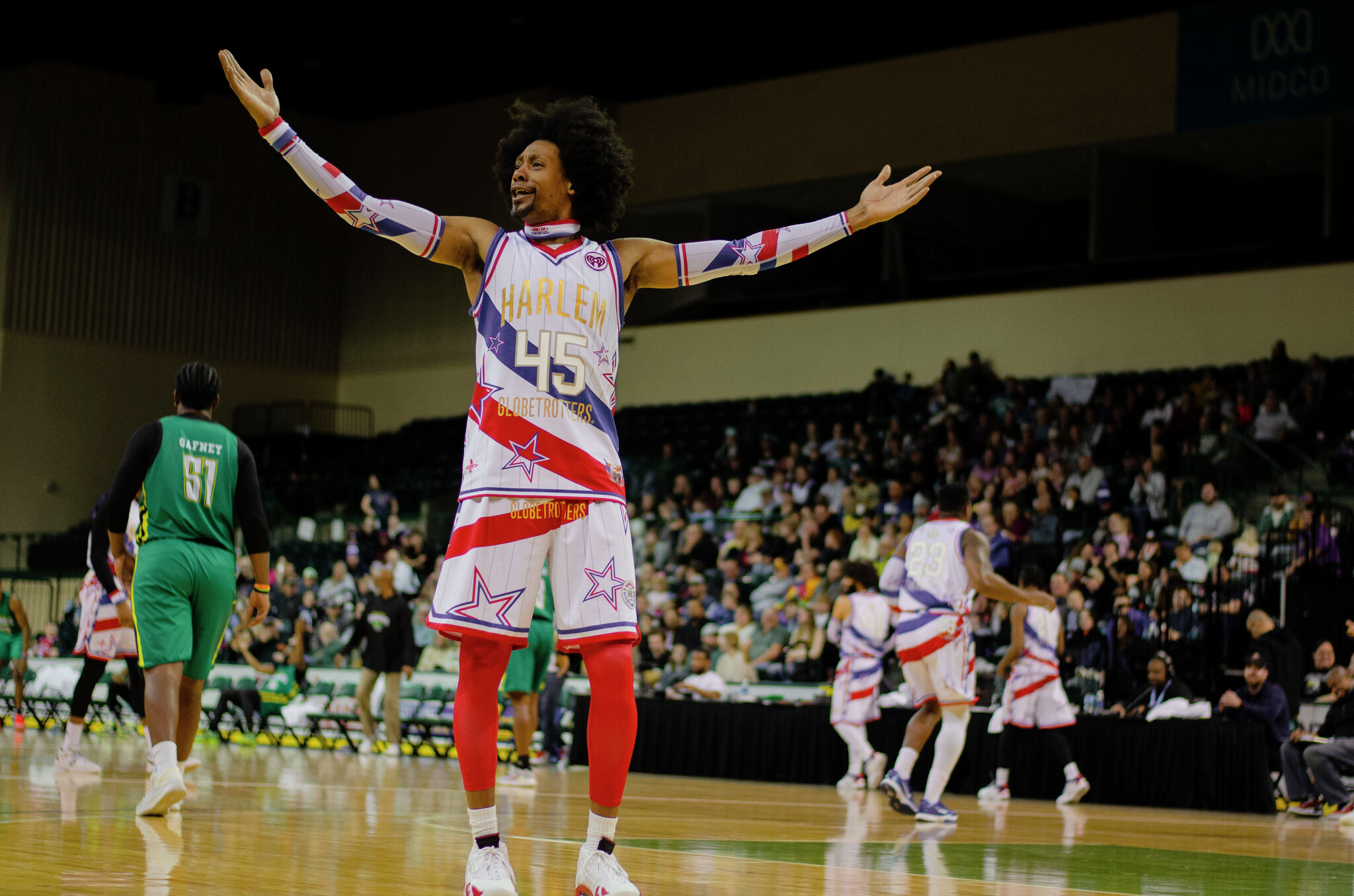 Harlem Globetrotters bring 100th Year Tour to Ferris State Michigan