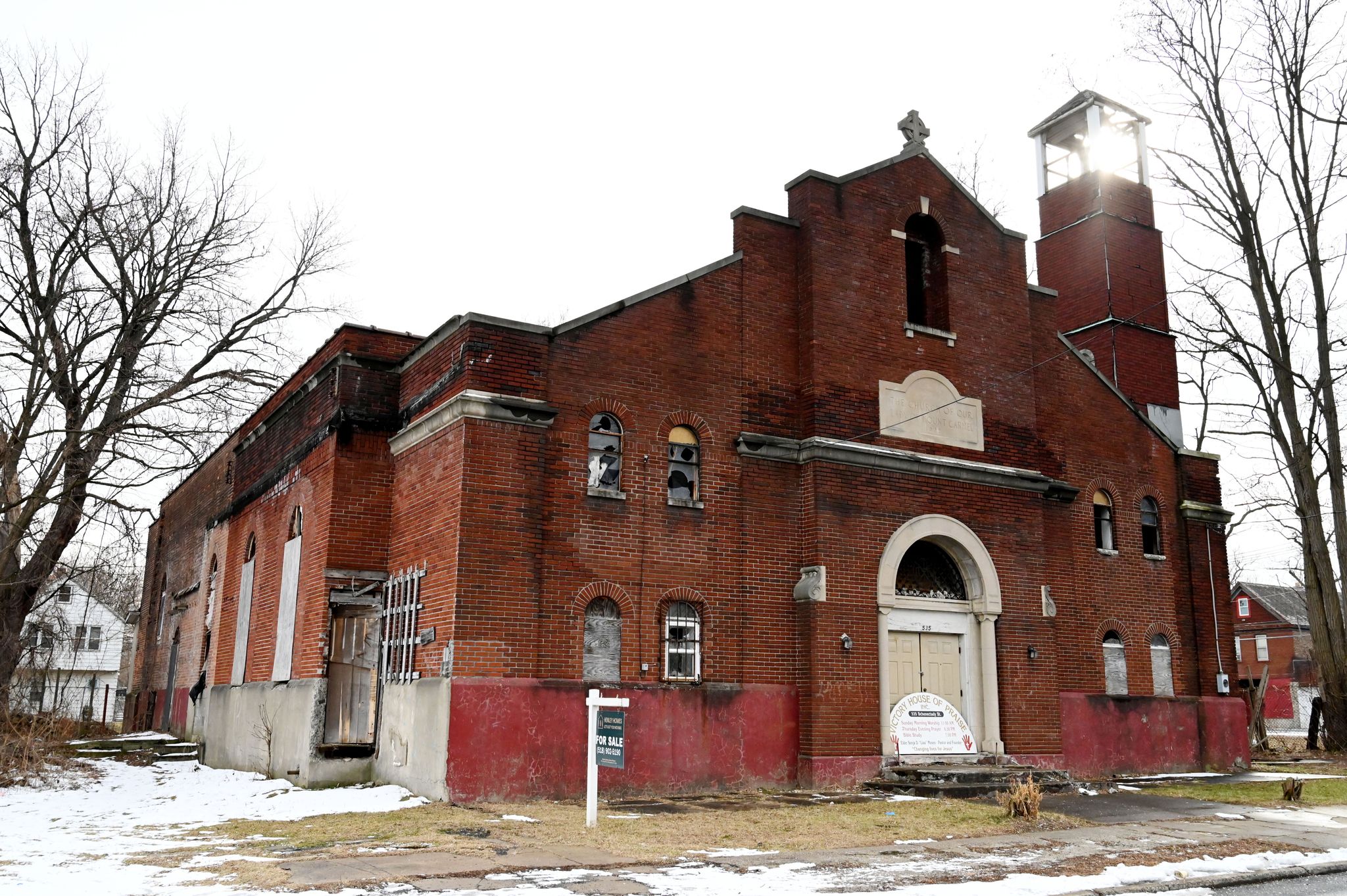Casale Investing to convert century-old vacant church into apartments