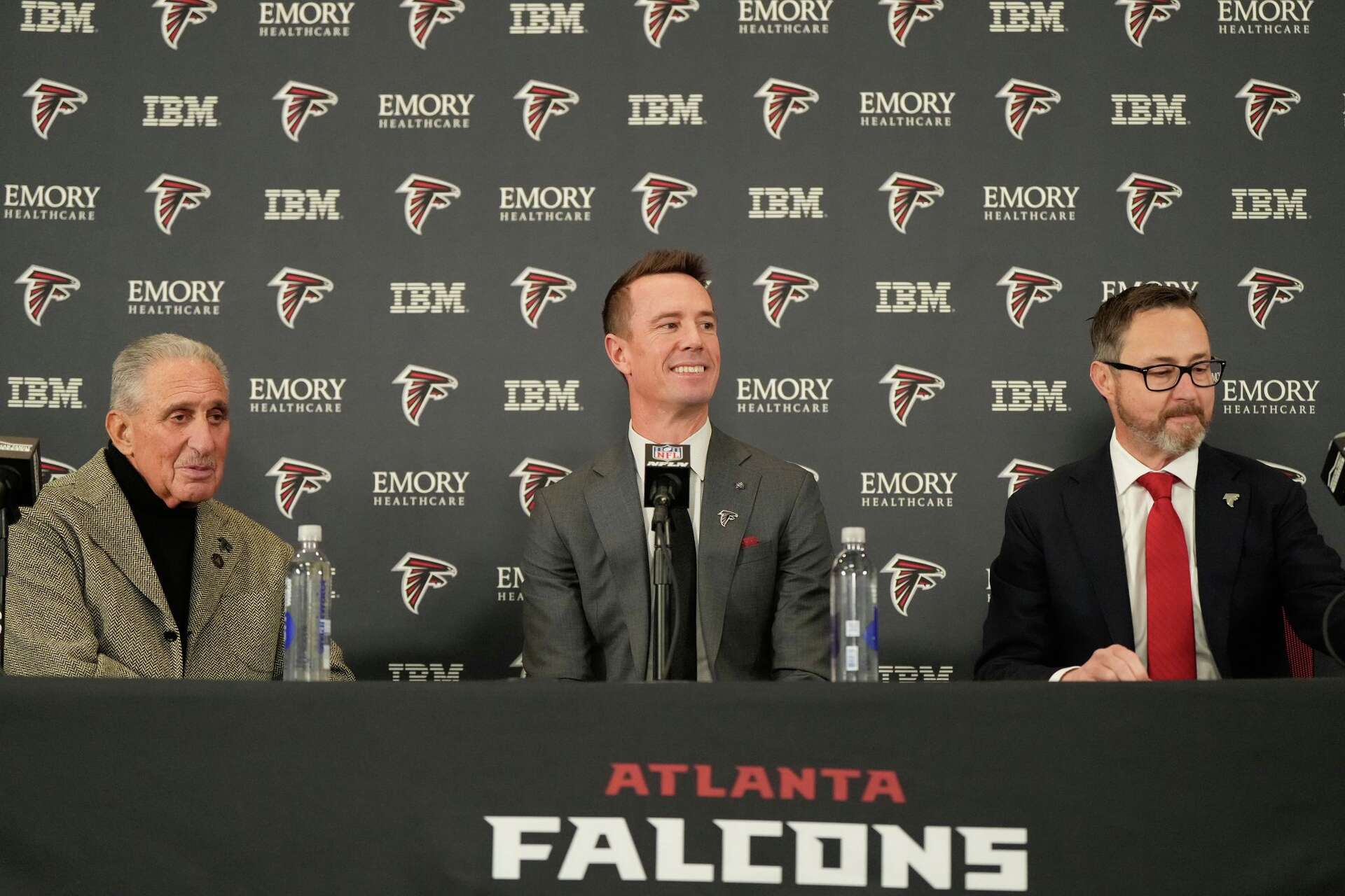 New Falcons coach Stefanski adds former Dolphins assistant Aukerman as ...