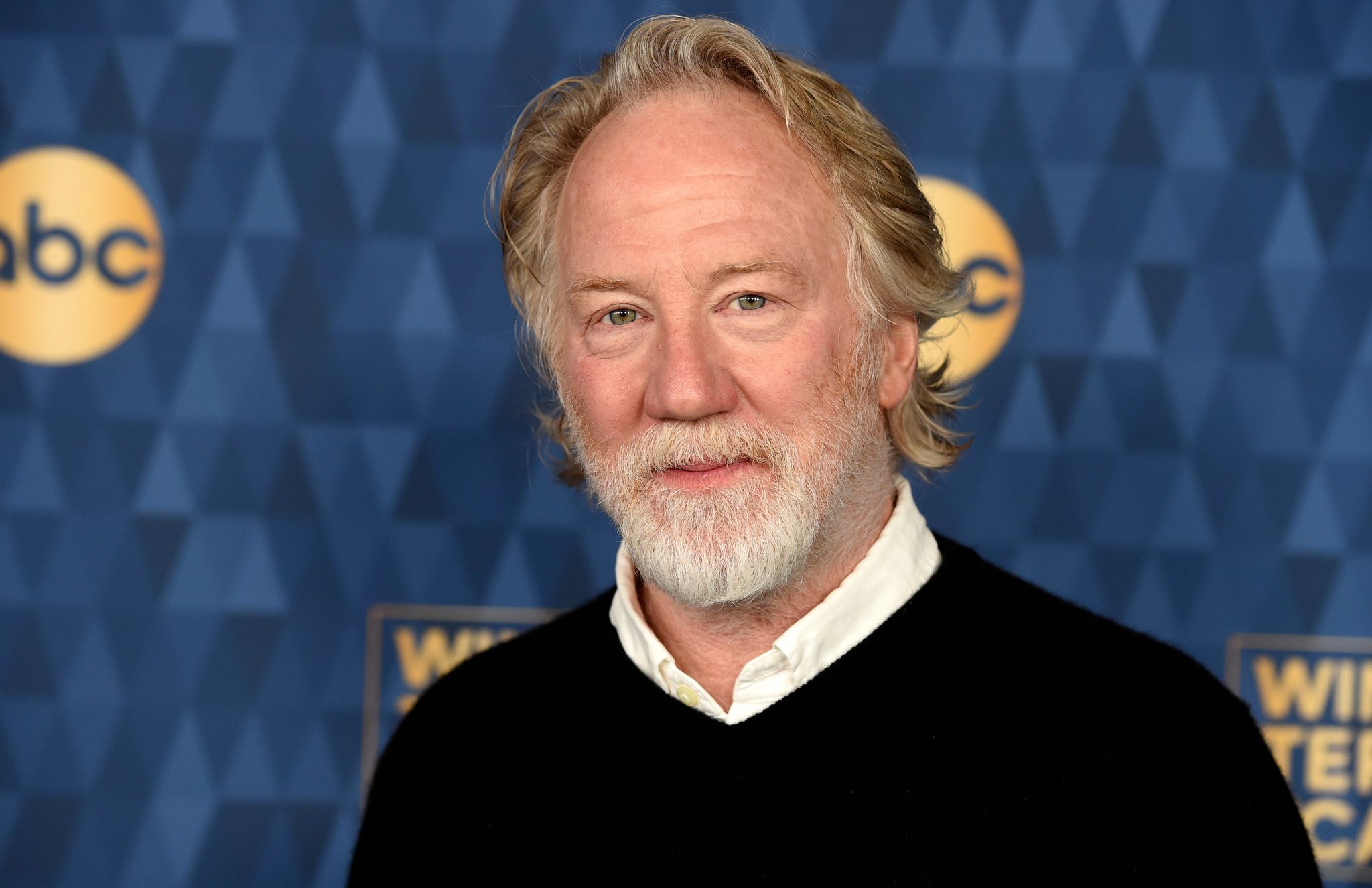 'West Wing' actor Timothy Busfield turns himself in to face child sex ...