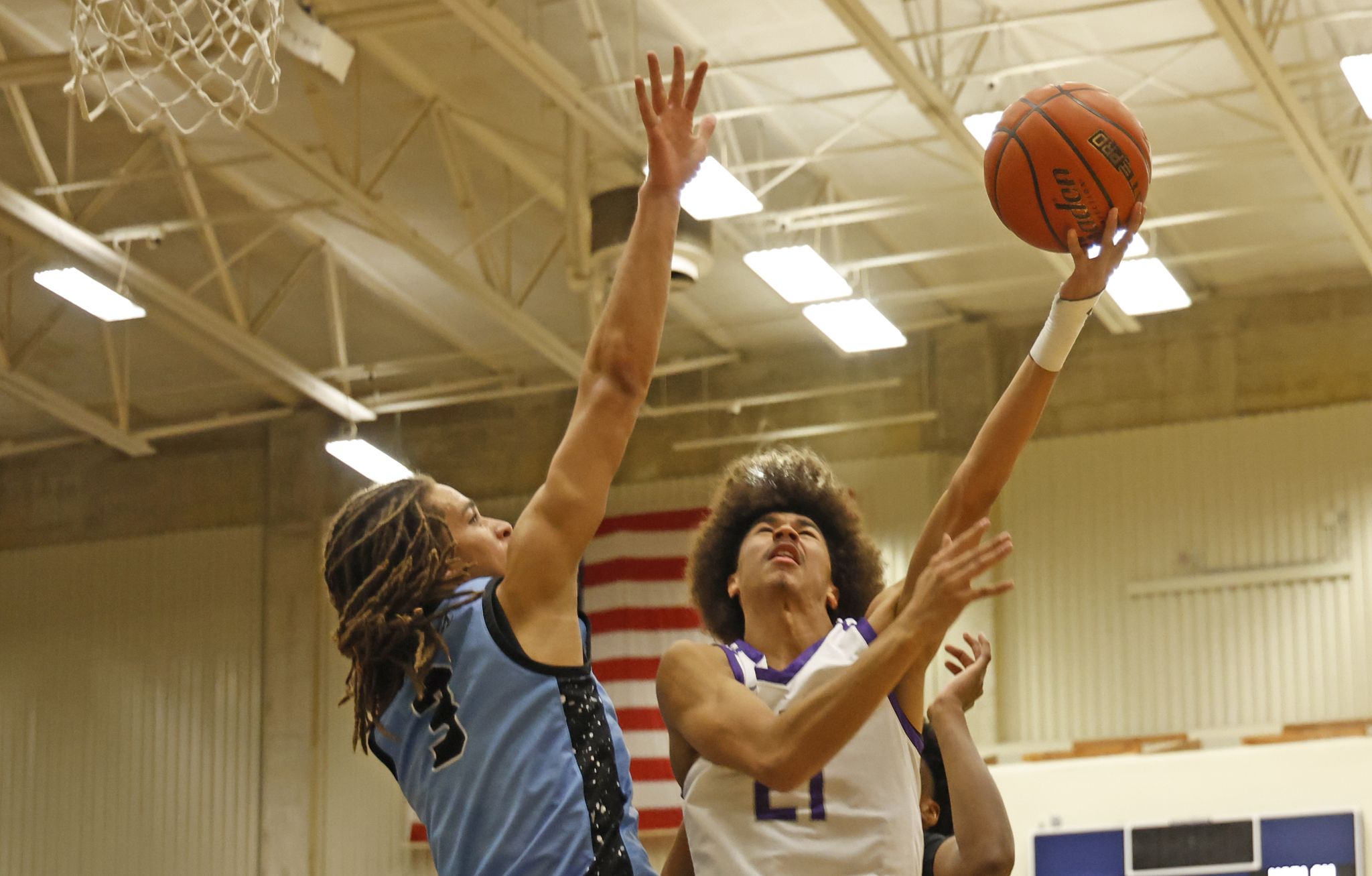 Warren boys basketball downs Harlan as Warriors’ rise continues