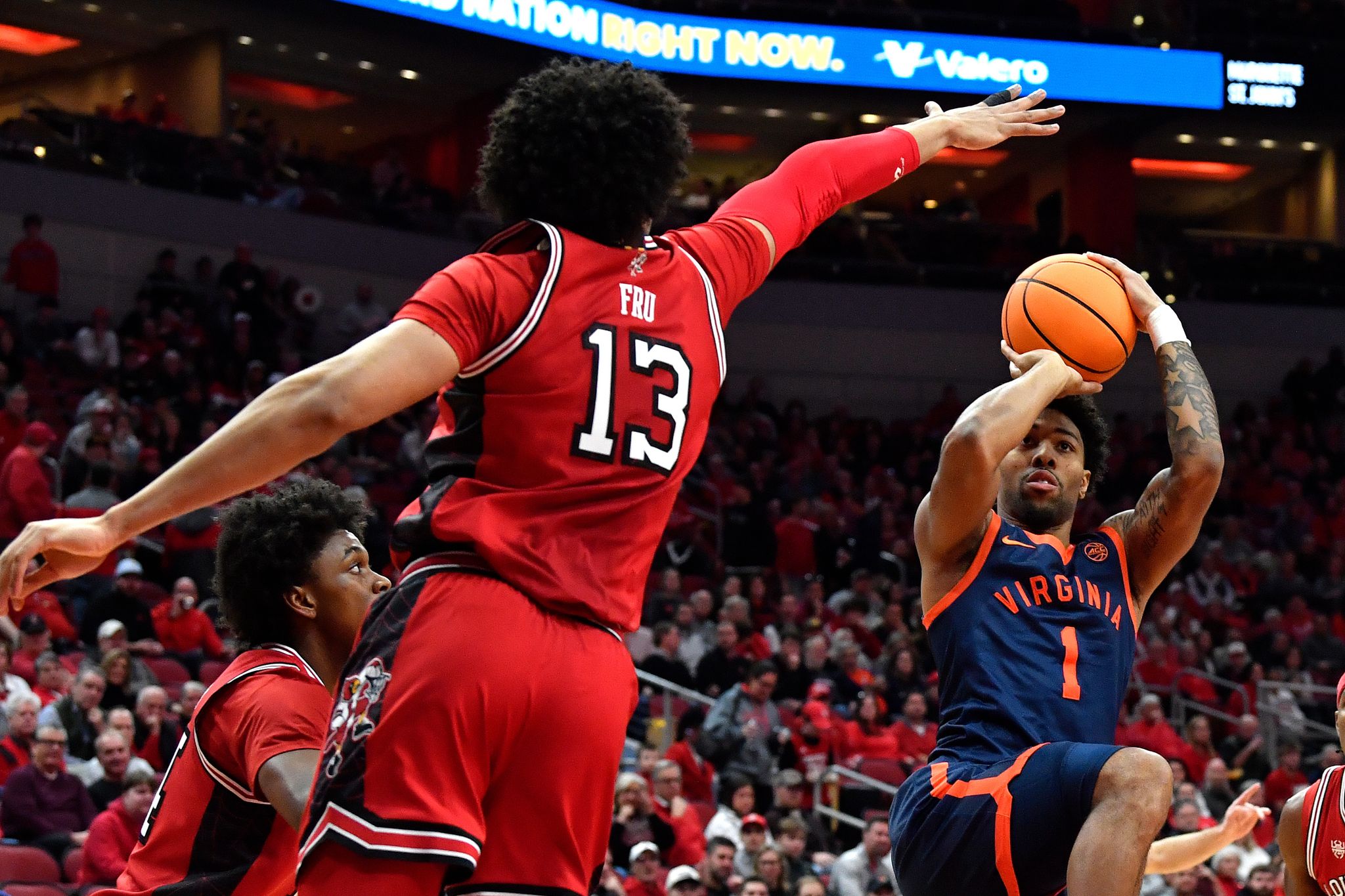Malik Thomas scores 19 points as No. 16 Virginia beats No. 20 ...