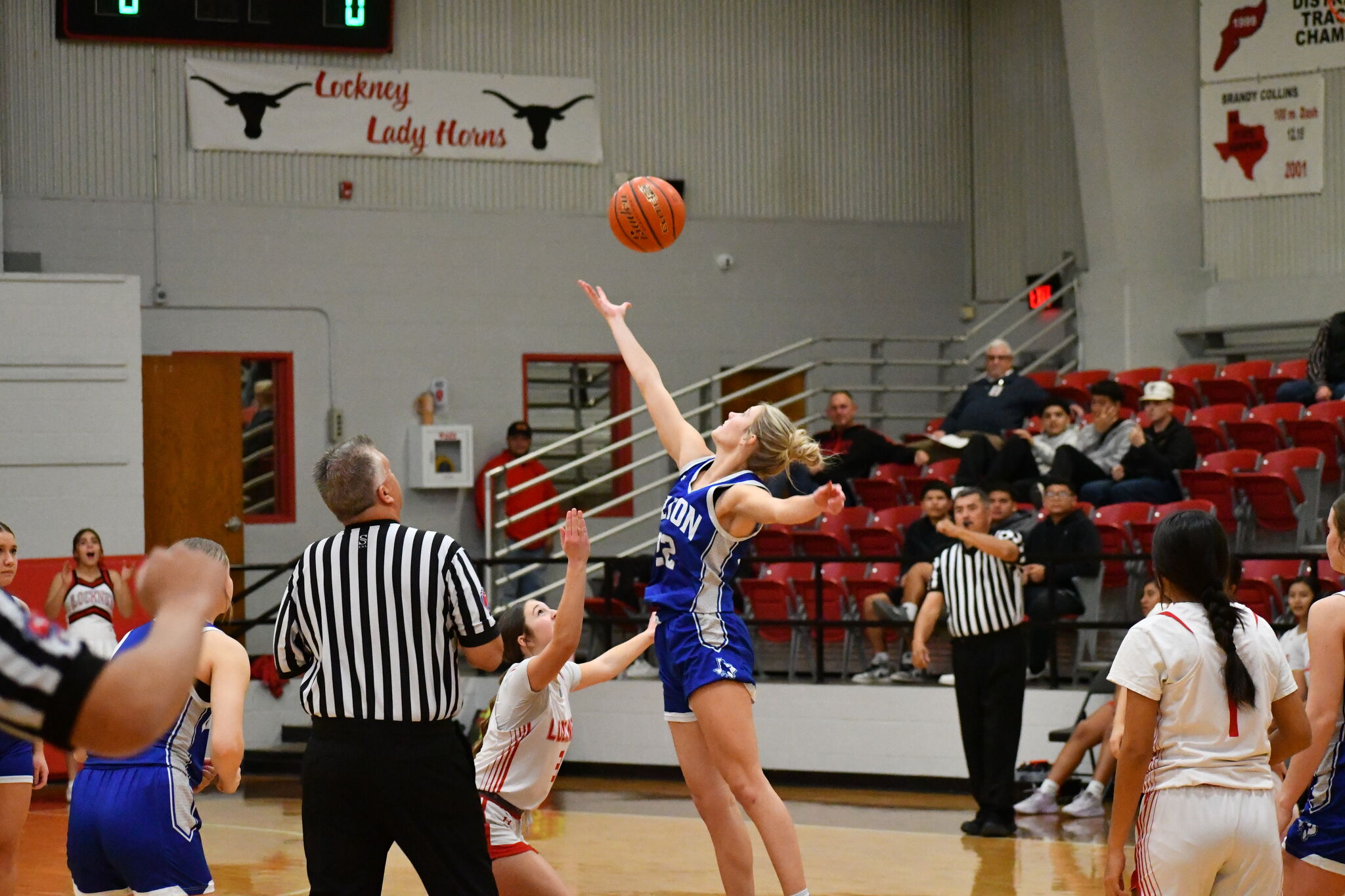 Olton pulls out a decisive win against Lockney