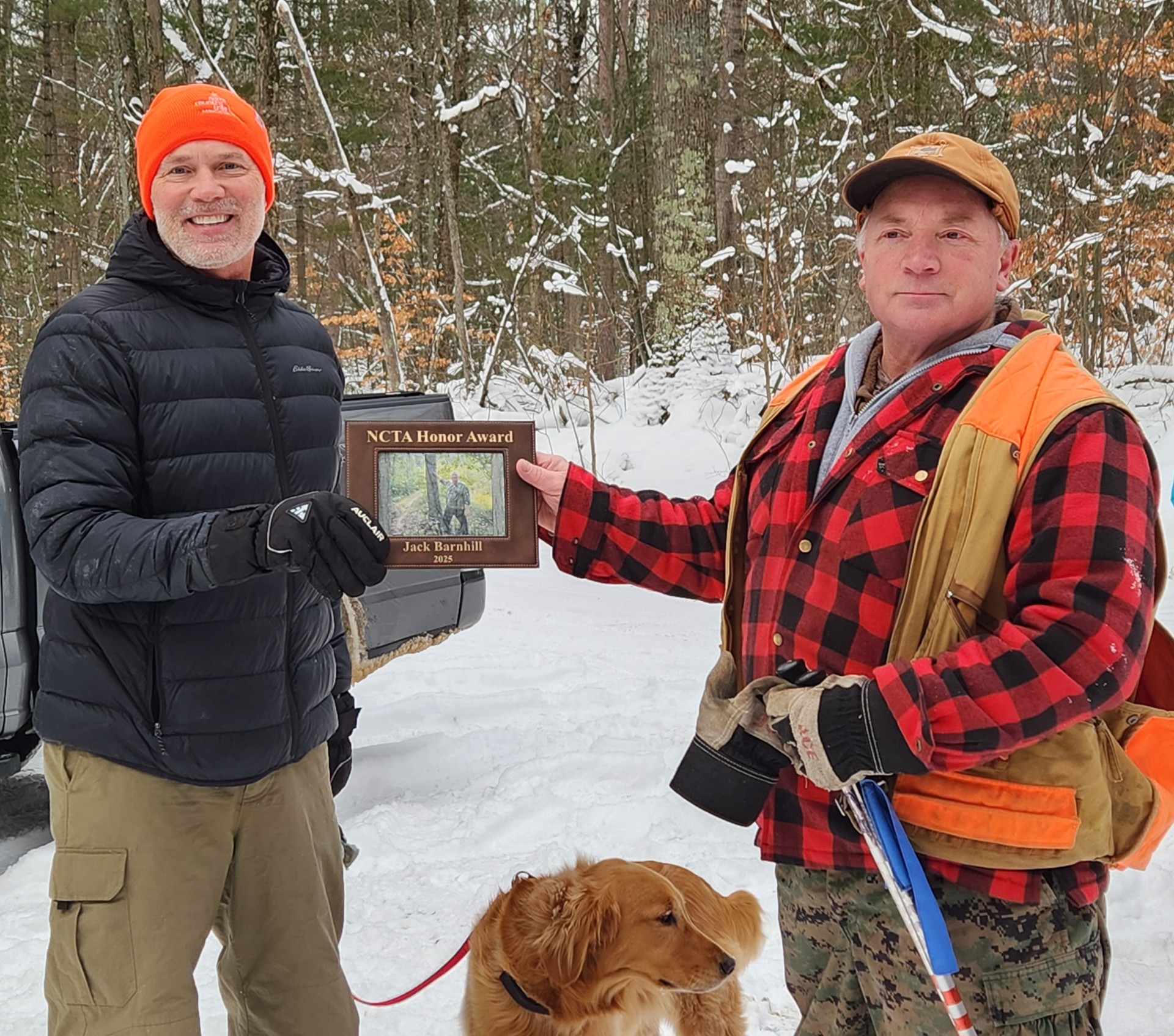 Baldwin Honor Society donates new books to elementary
