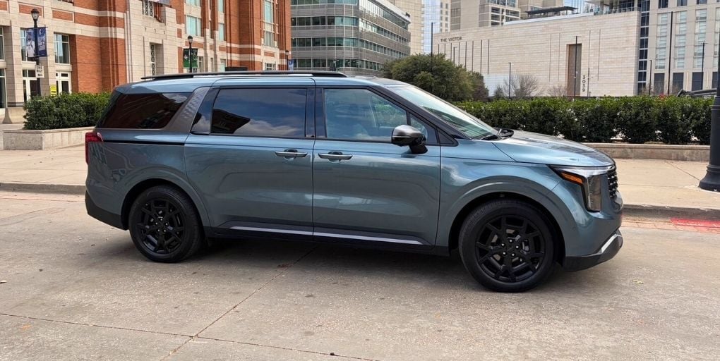 2026 Kia Carnival Hybrid SX Prestige Review