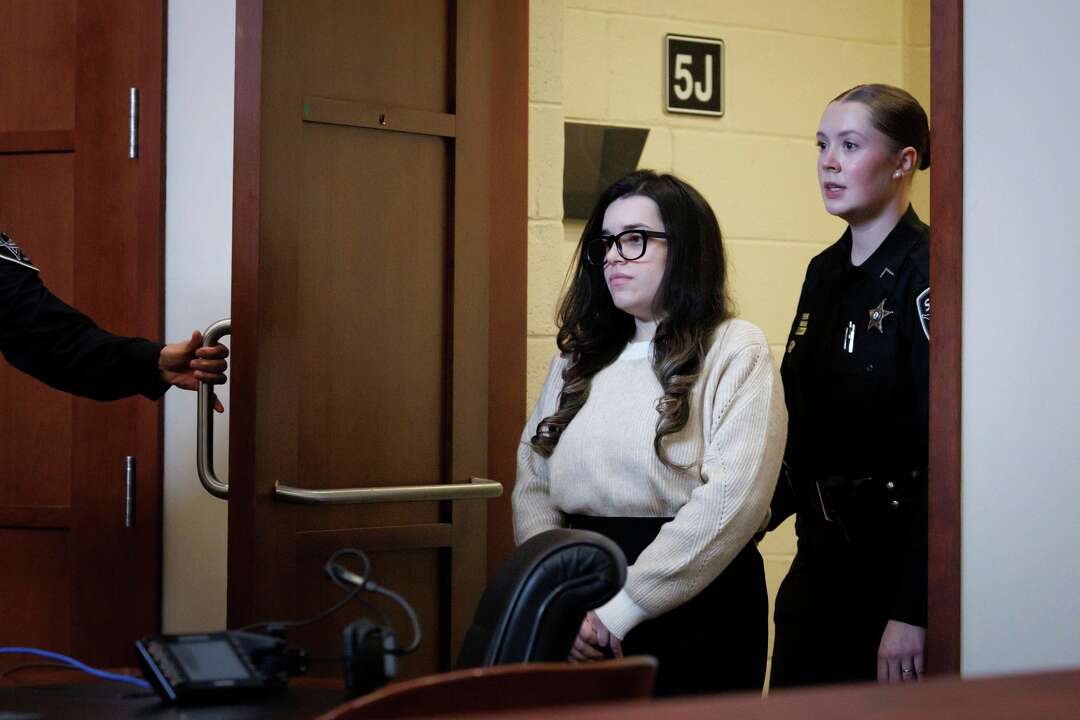 Former Brazilian au pair testifies her ex-lover plotted to kill his ...