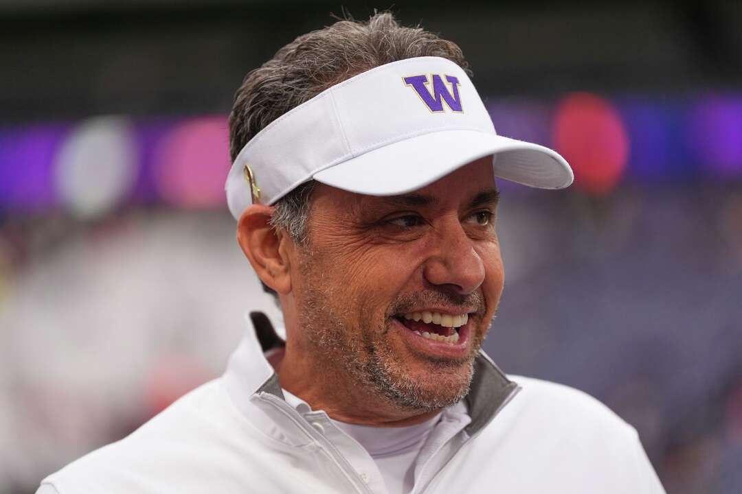 Washington coach Jedd Fisch downplays fallout over QB Demond Williams ...