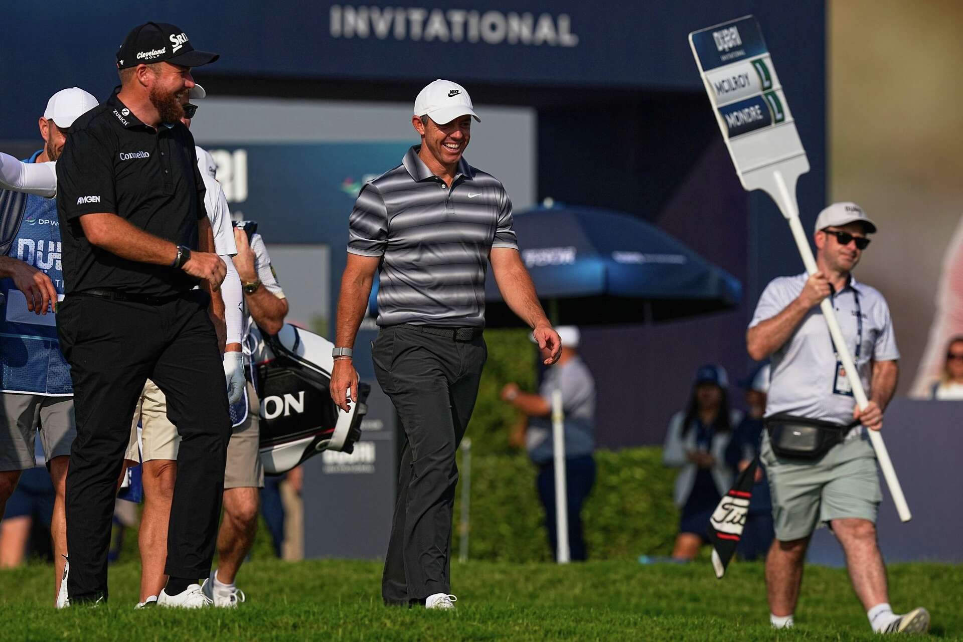 McIlroy leads by one stroke after first round at Dubai Invitational