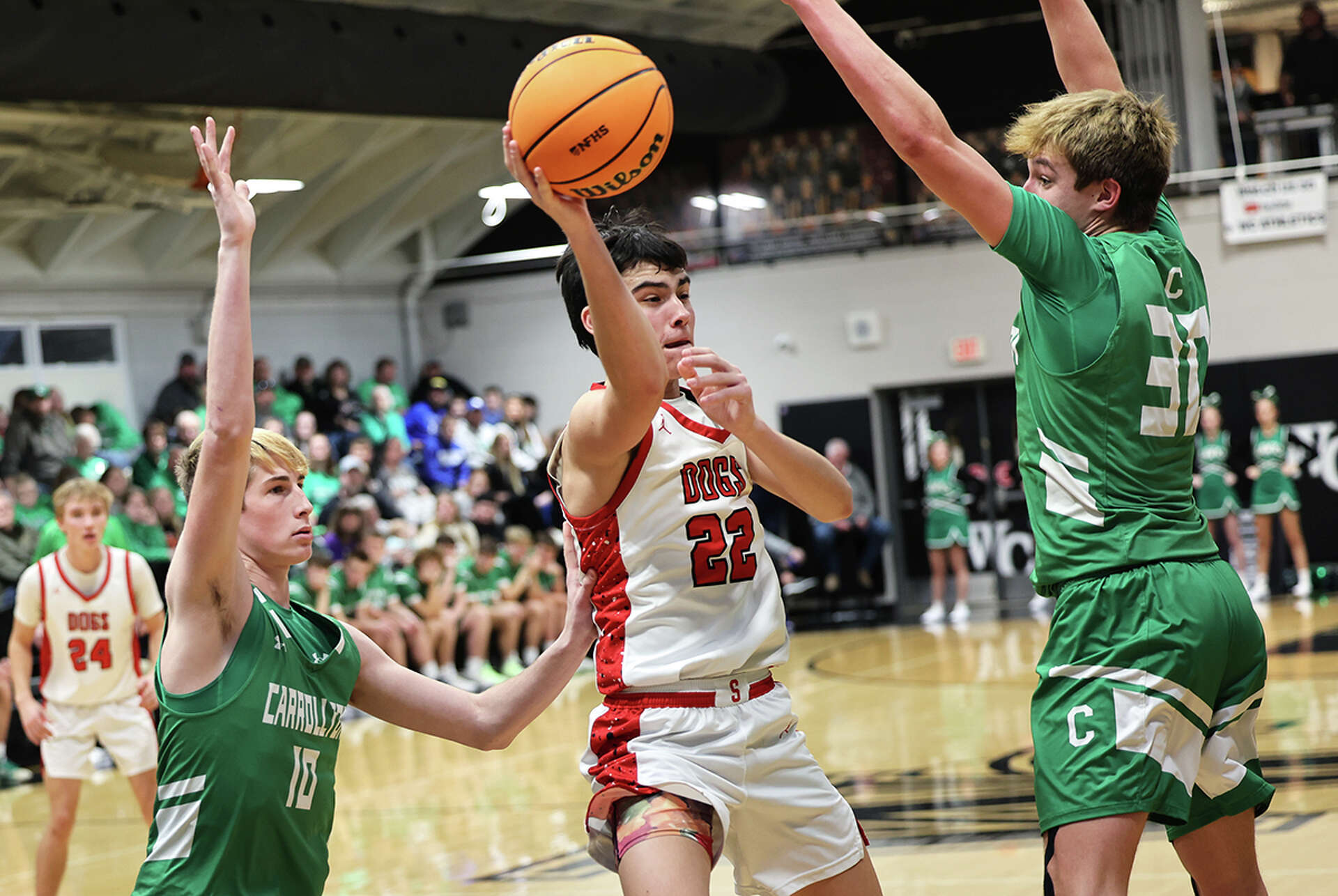 1,000 points a basketball family tradition for Staunton's Isiah Laux