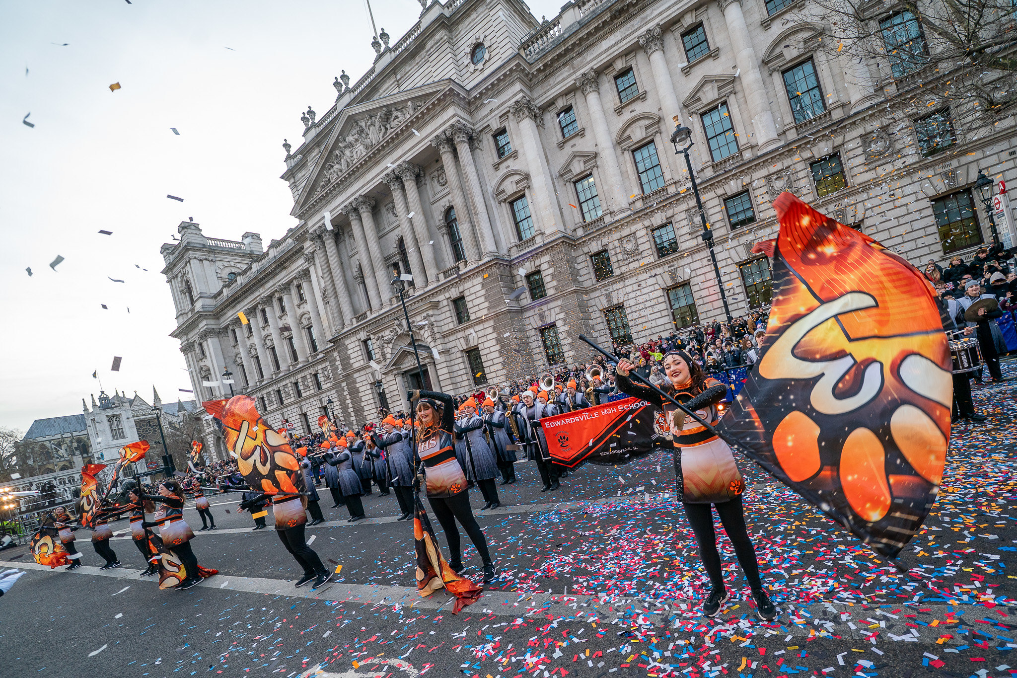 Deep reading can boost your critical thinking and help you resist ...