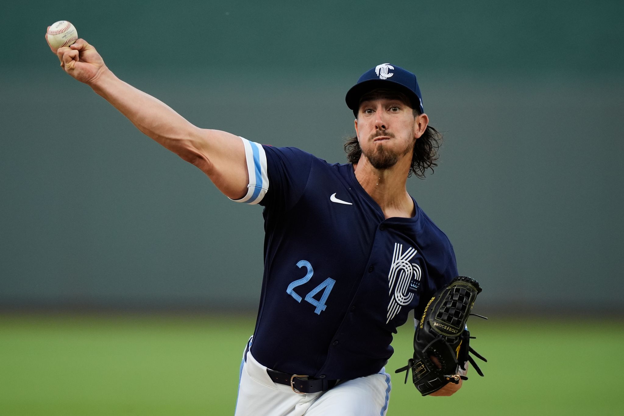 Right-hander Michael Lorenzen and the Colorado Rockies finalize $8 ...