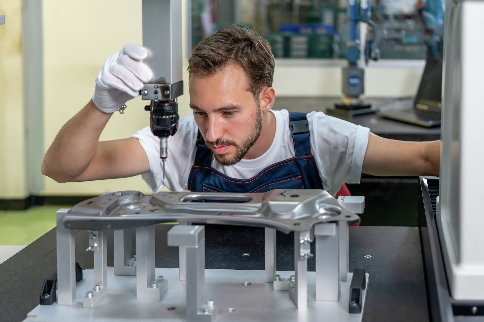 Steadfast Tool & Machine secures small business grant