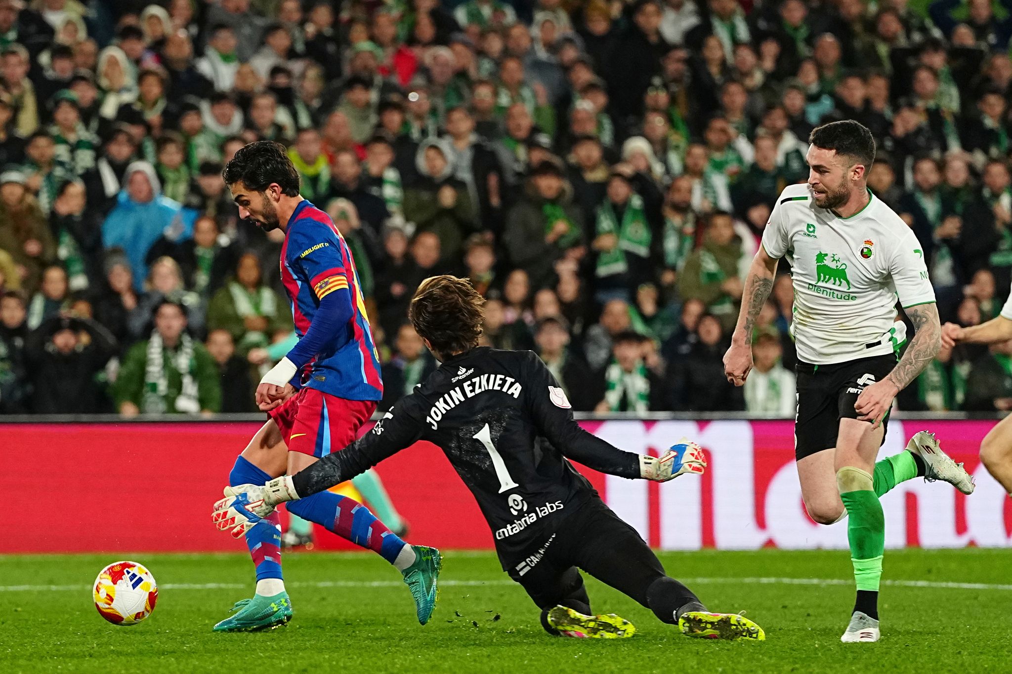 Barcelona defeats 2nd-division club Racing 2-0 to advance to ...