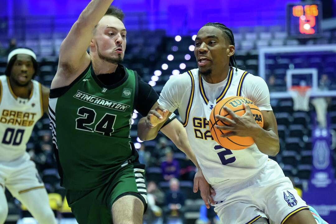UAlbany basketball star Amir Lindsey set to enter transfer portal