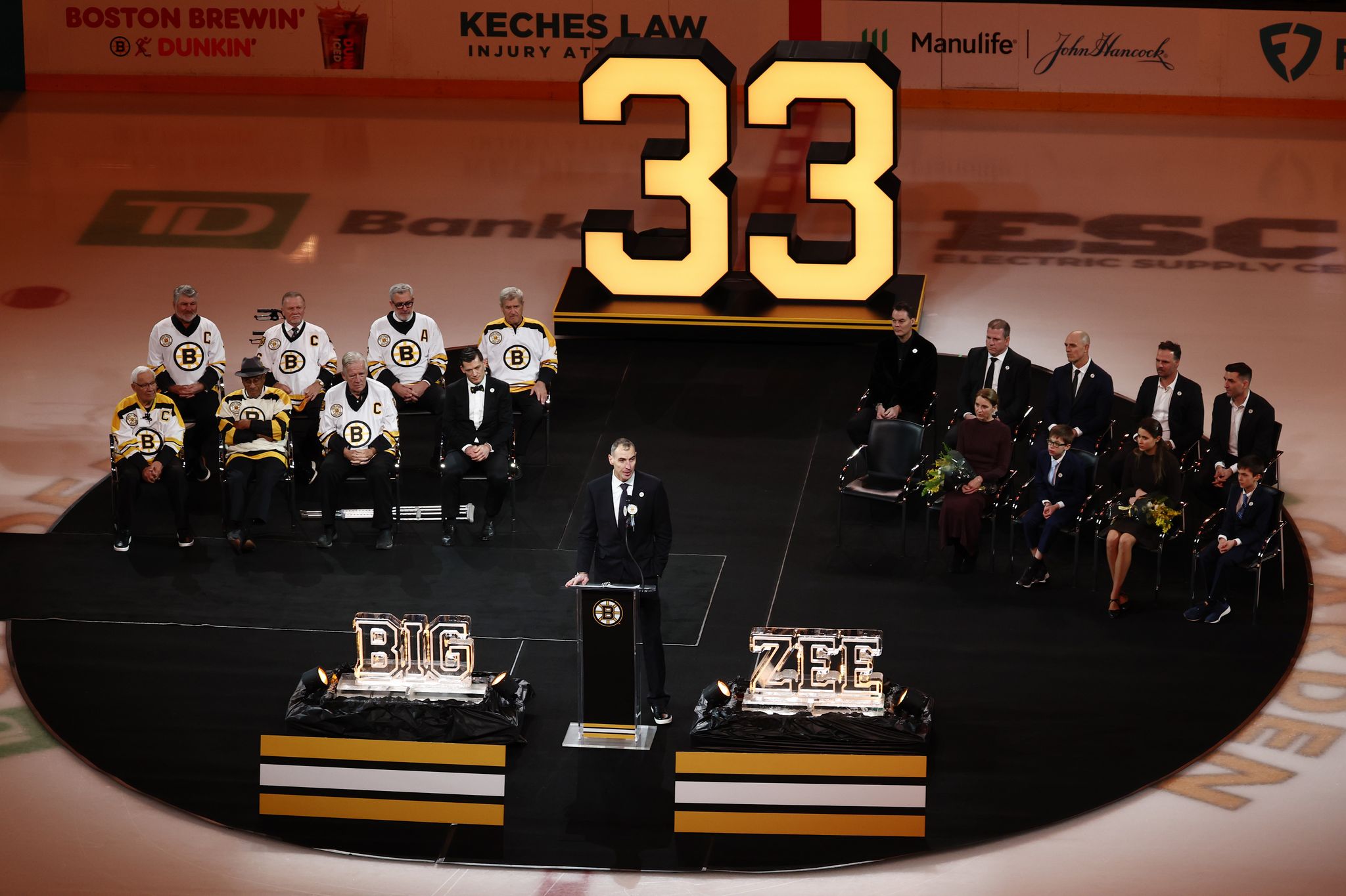 After retiring Zdeno Chara's No. 33, Bruins get off to quick start and ...