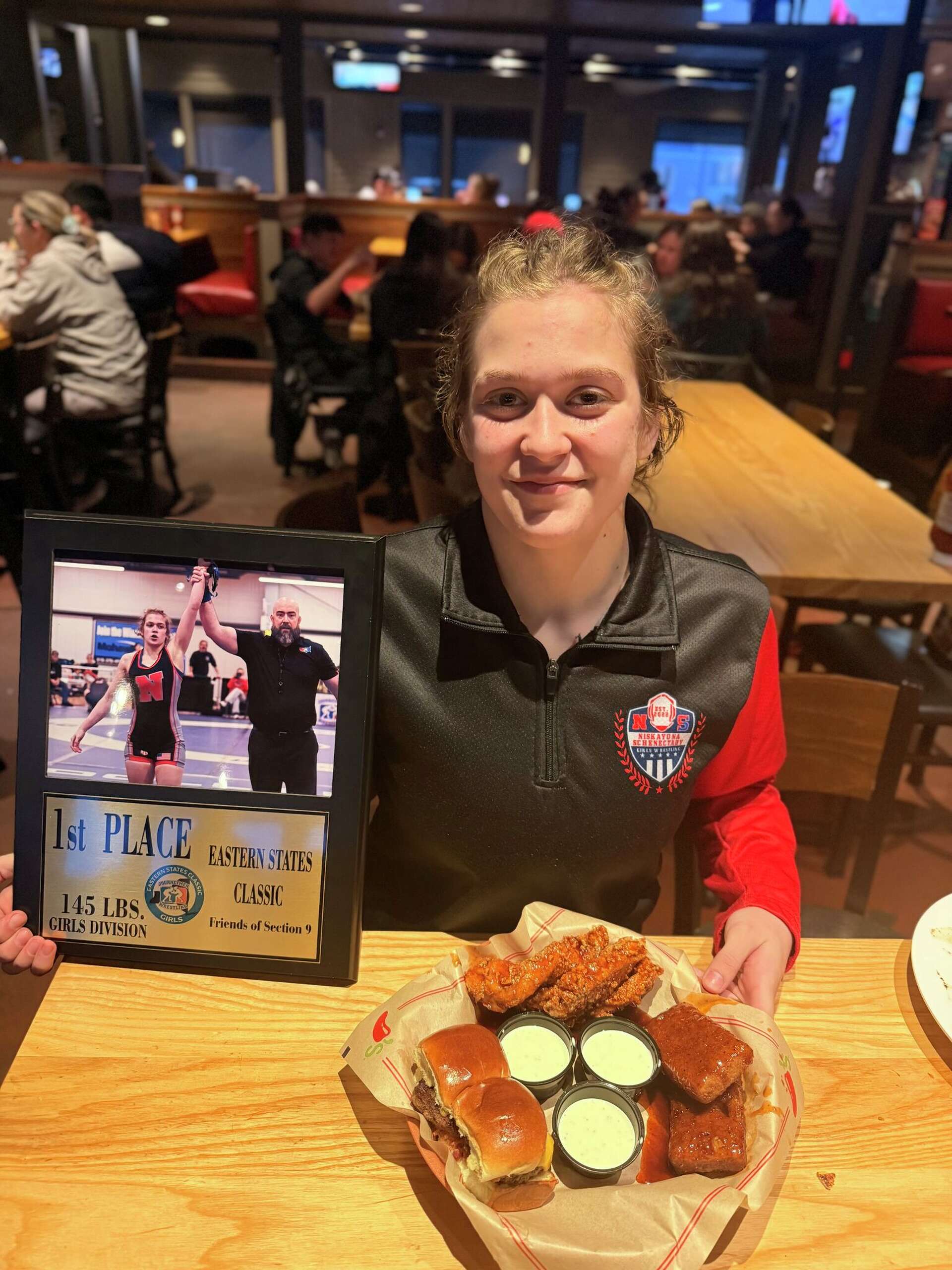 Niskayuna girls' wrestler Ella Gregg wins Eastern States Girls Classic