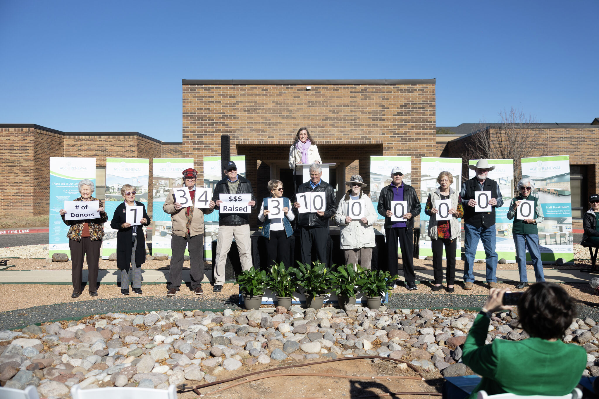 Celebrity birthdays for the week of Jan. 25-31 includes Alan Cumming ...