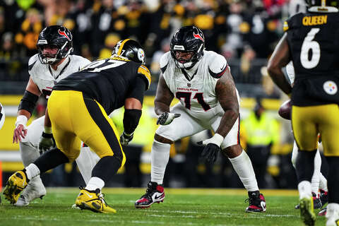 Inside Texans' Tytus Howard's path to saying no and protecting pockets