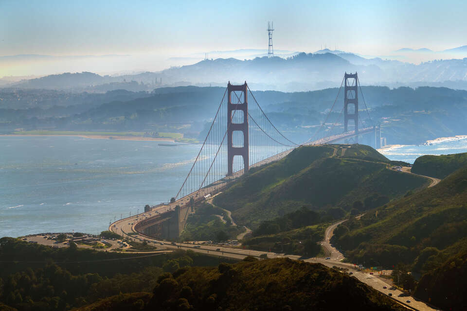 This hike above two tunnels ends with a perfect panorama of the SF Bay