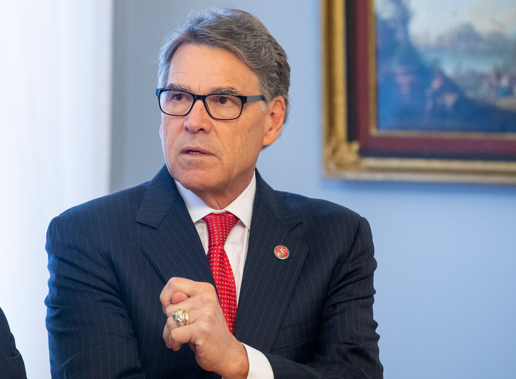 Legalize sports betting in Texas, Rick Perry says