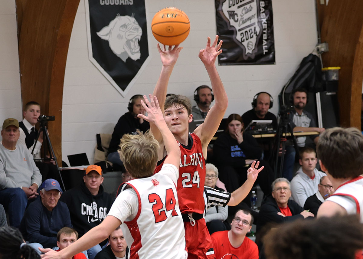 Iranians use Turkey border to access internet during blackouts