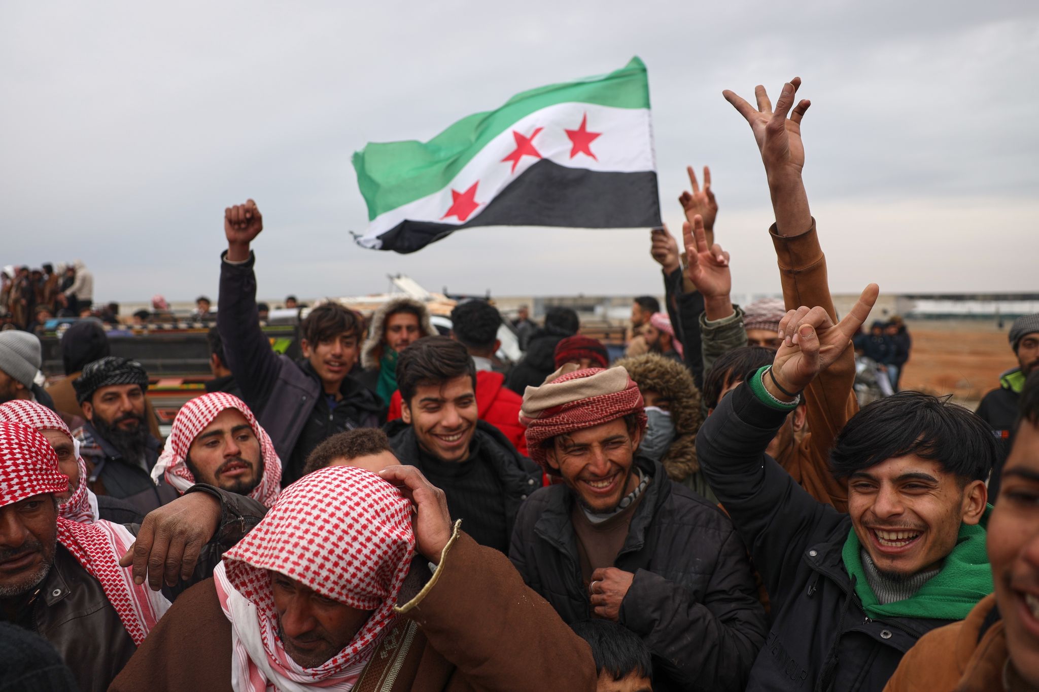Syrian government forces enter northern towns after Kurdish fighters ...