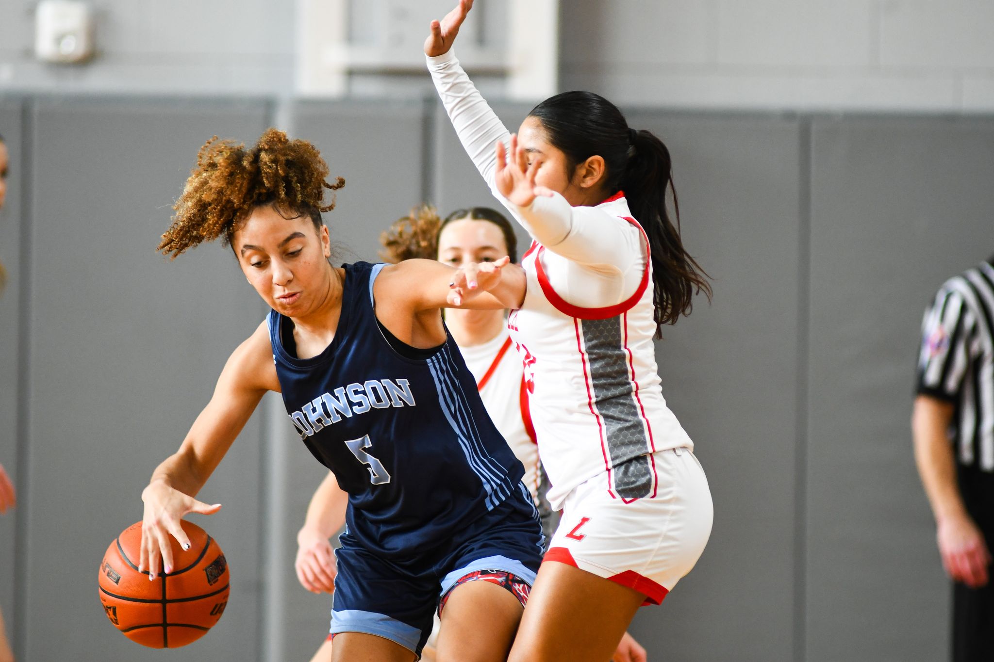 Johnson spoils Rosanelly Pastrano's 41-point night with win over LEE