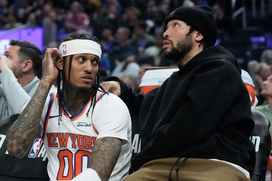 Booker returns from injury for the Suns but the Knicks are without ...