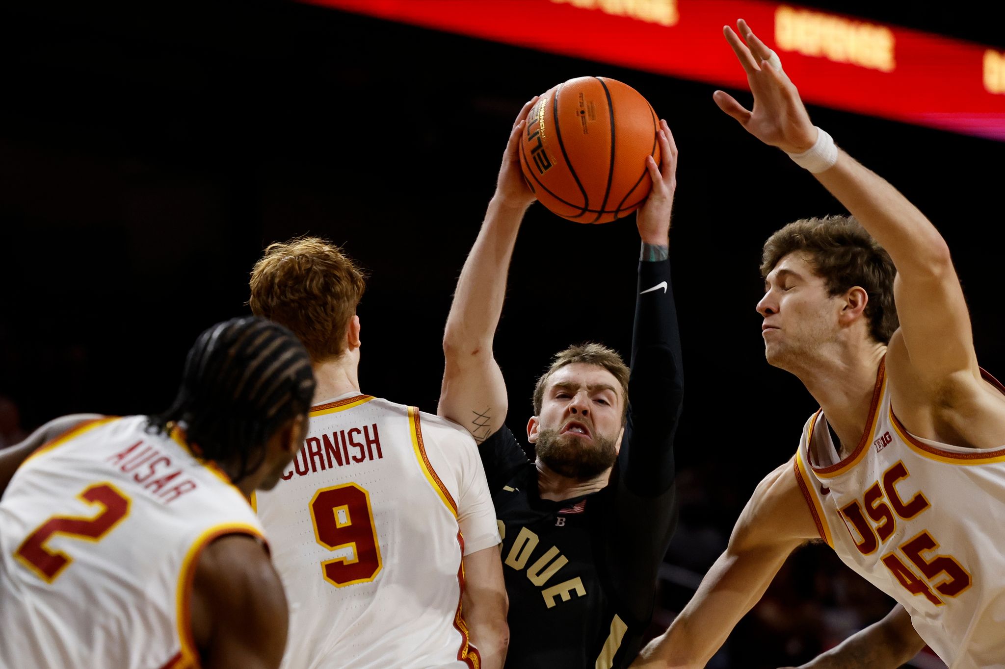 Smith's steal and layup help No. 5 Purdue edge USC 69-64, move into 1st ...
