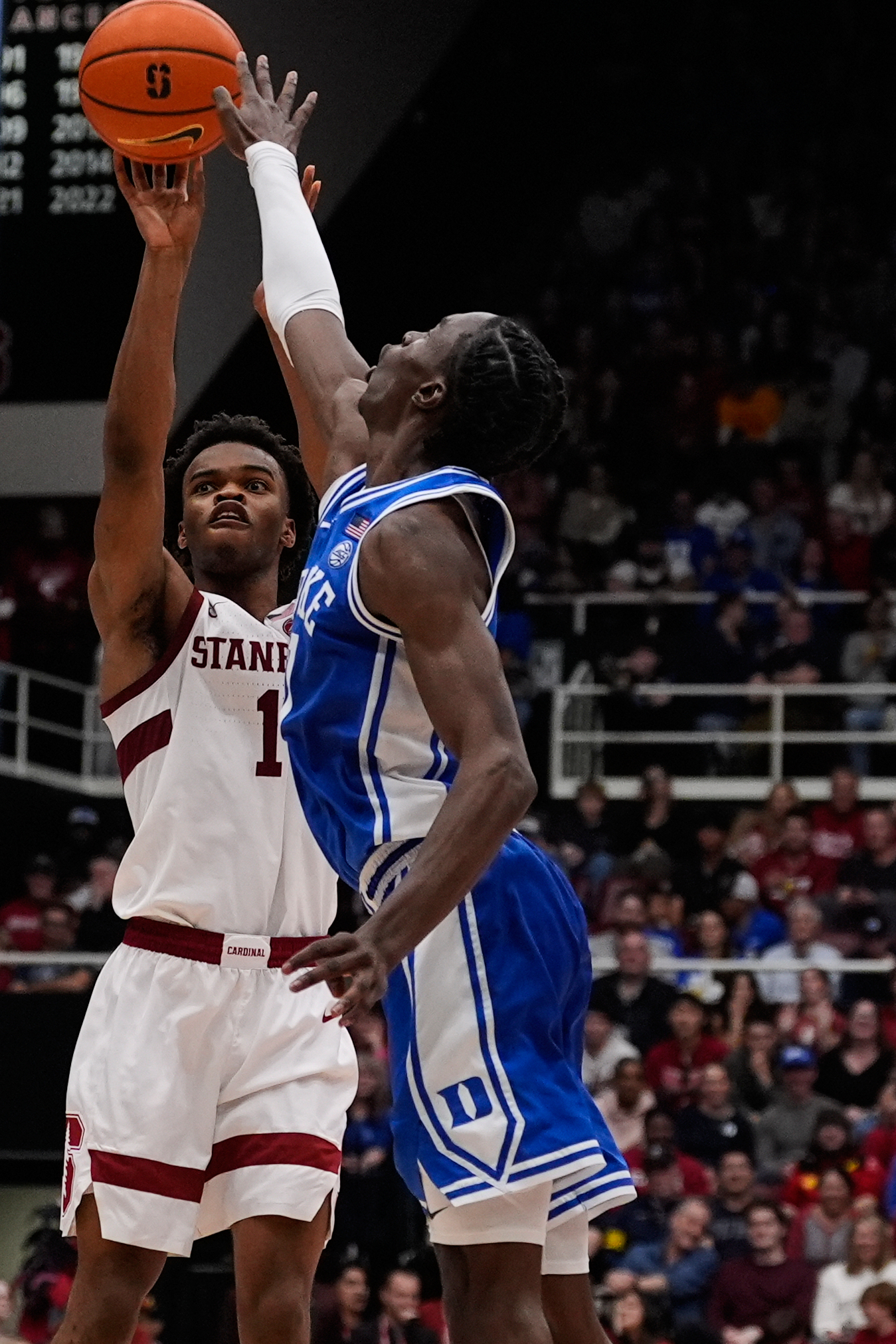 Boozer's 30 points, 14 rebounds lead No. 6 Duke to an 80-50 win over ...