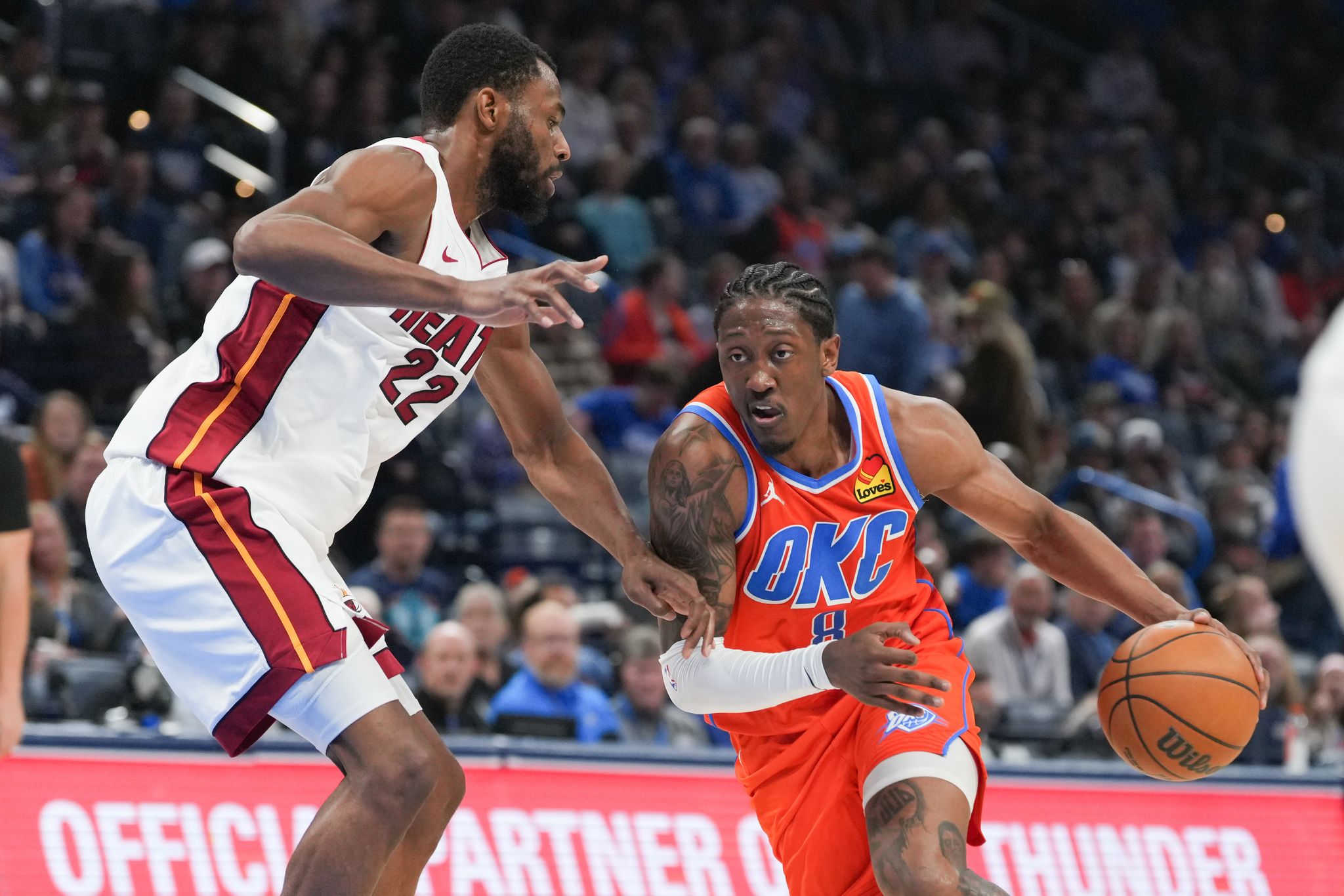 OKC's Jalen Williams leaves game in Miami, grabbing at right hamstring ...