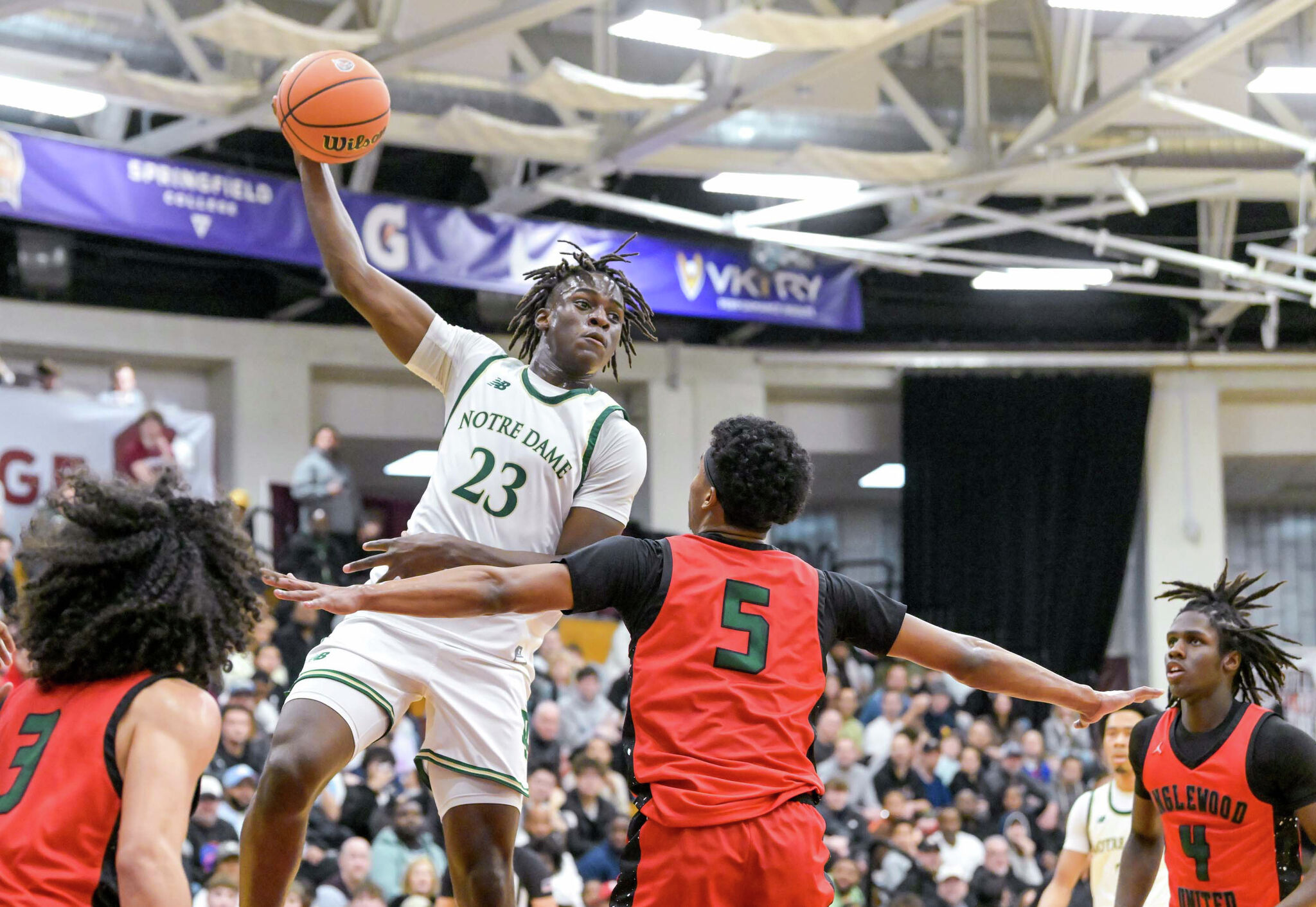 CT boys basketball star Abdou Toure suffers minor leg injury