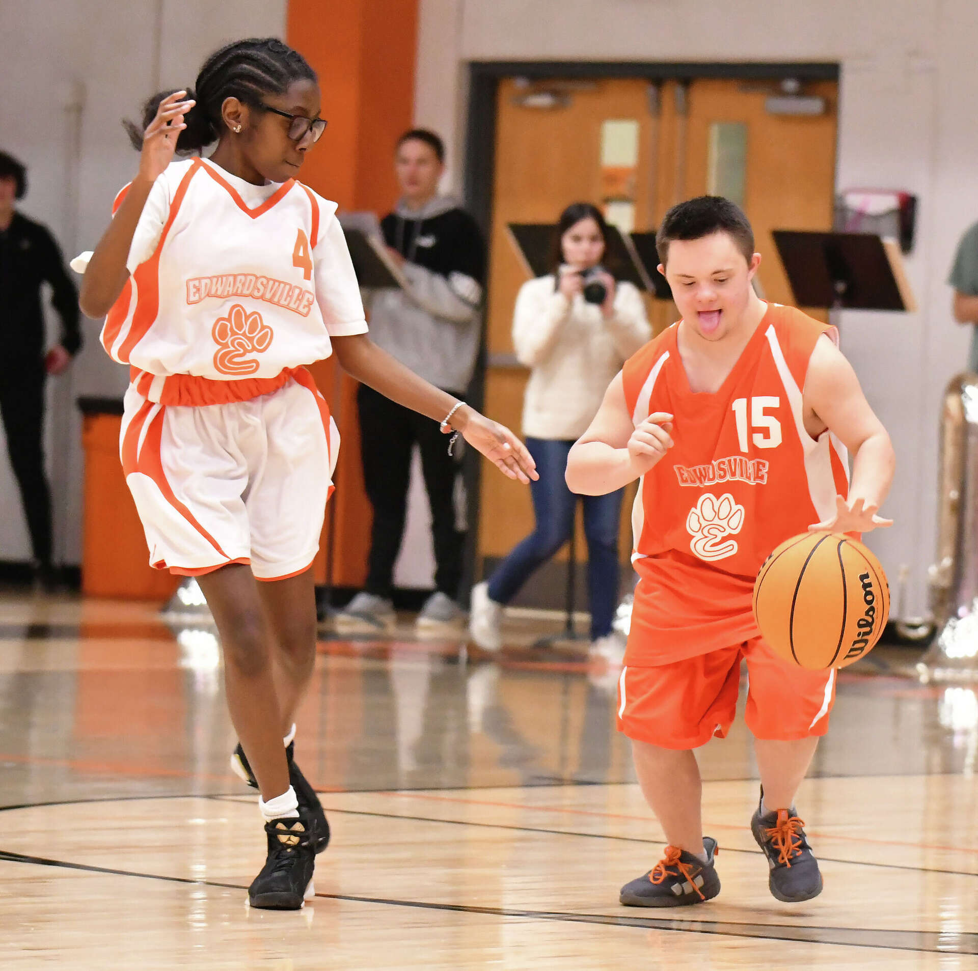 Edwardsville Unified Basketball showcases skills