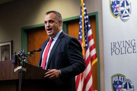 FBI agent is now a contributing columnist