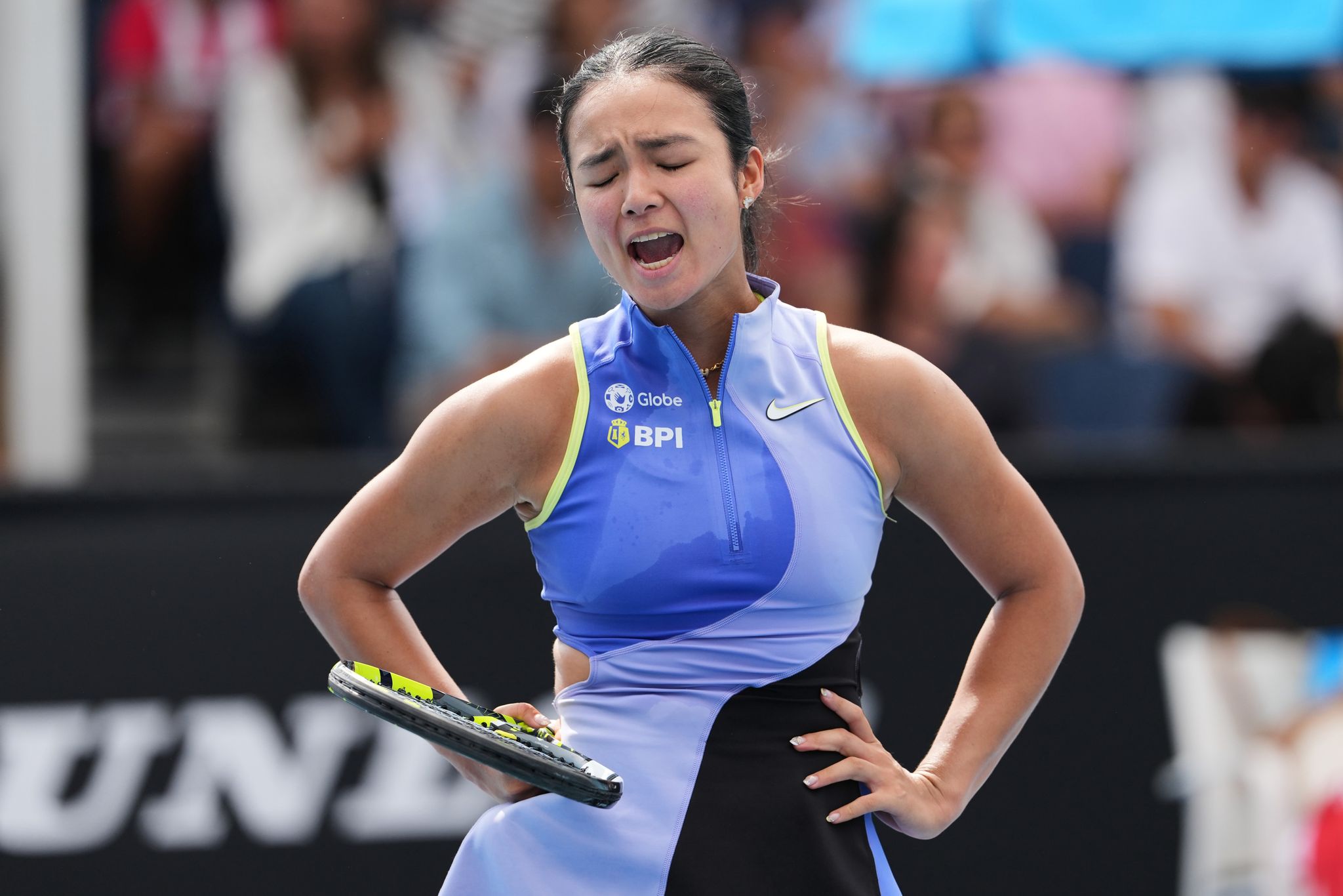 Alexandra Eala's heart-warming Australian Open debut ends in a loss to ...