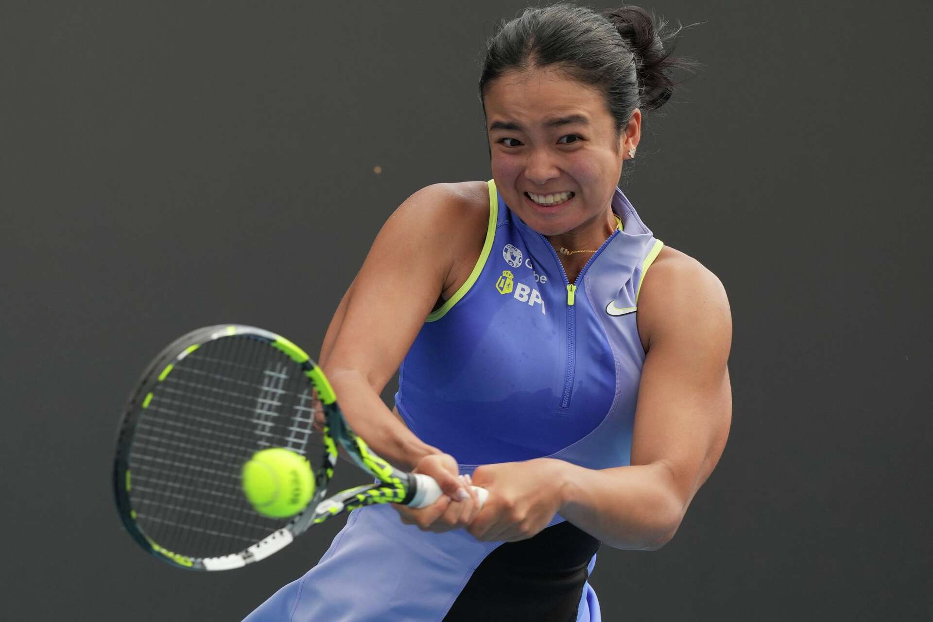 Alexandra Eala's heart-warming Australian Open debut ends in a loss to ...