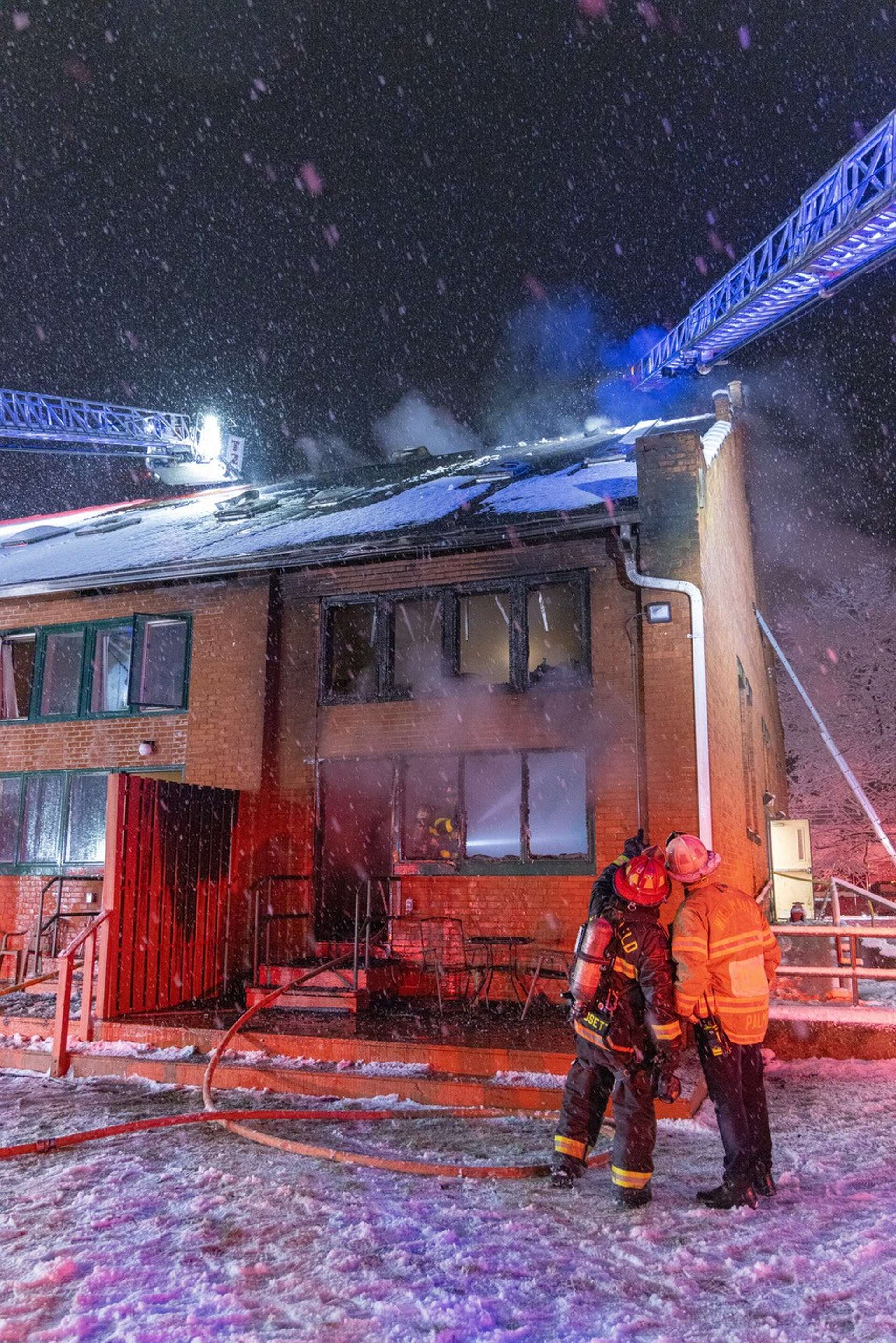 Person seriously burned in Willimantic apartment fire, officials say