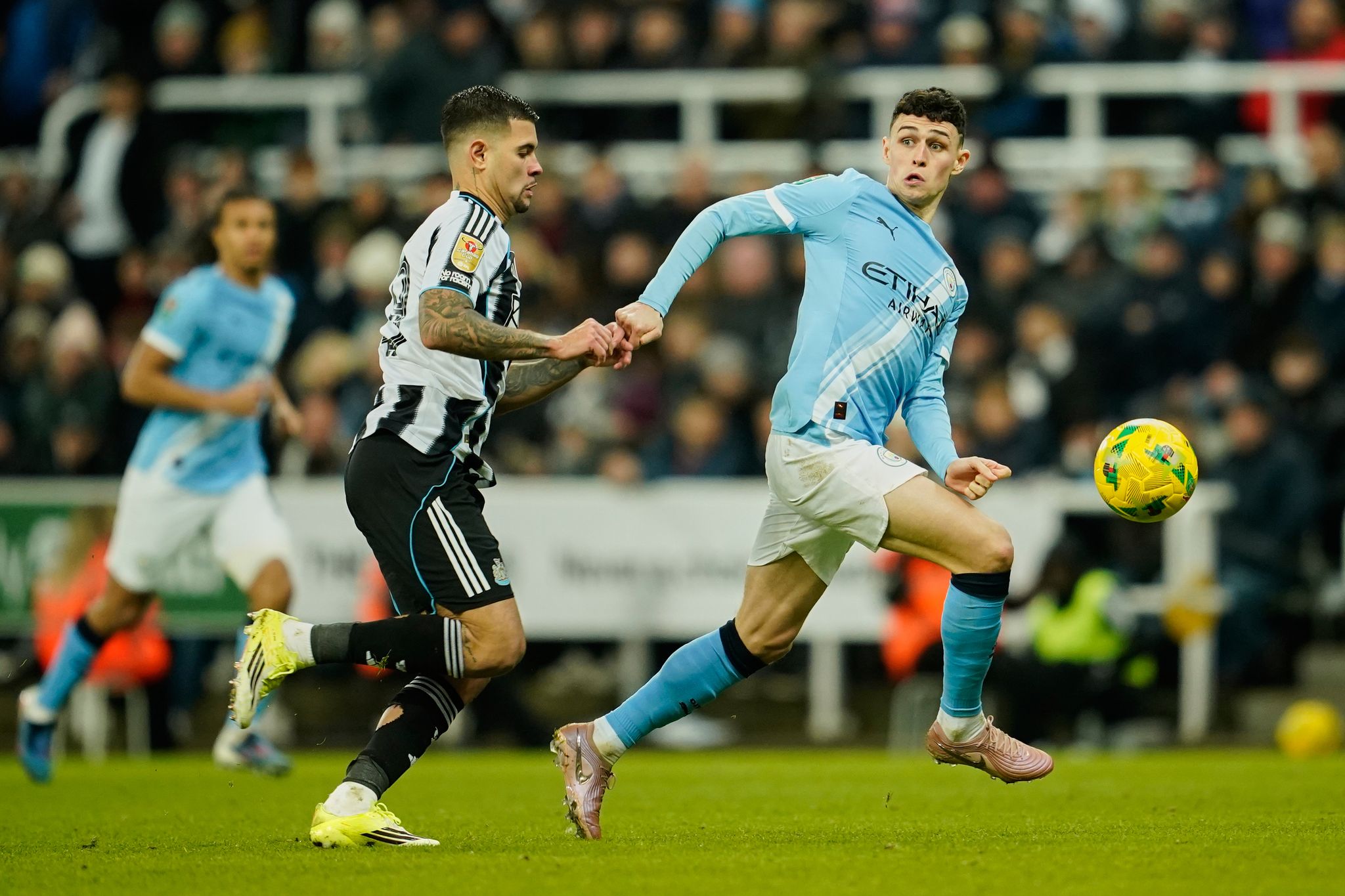 Phil Foden available for Man City in Champions League despite hand injury