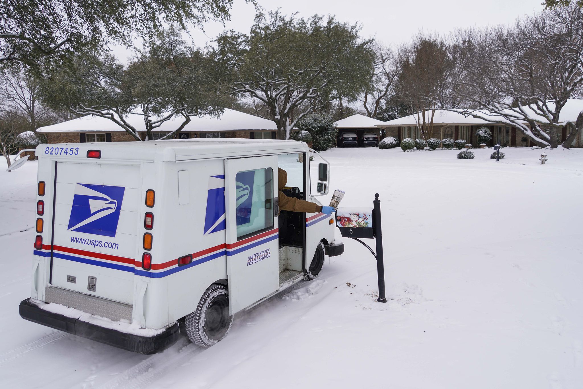 When will mail in D-FW get delivered? Here's what we know