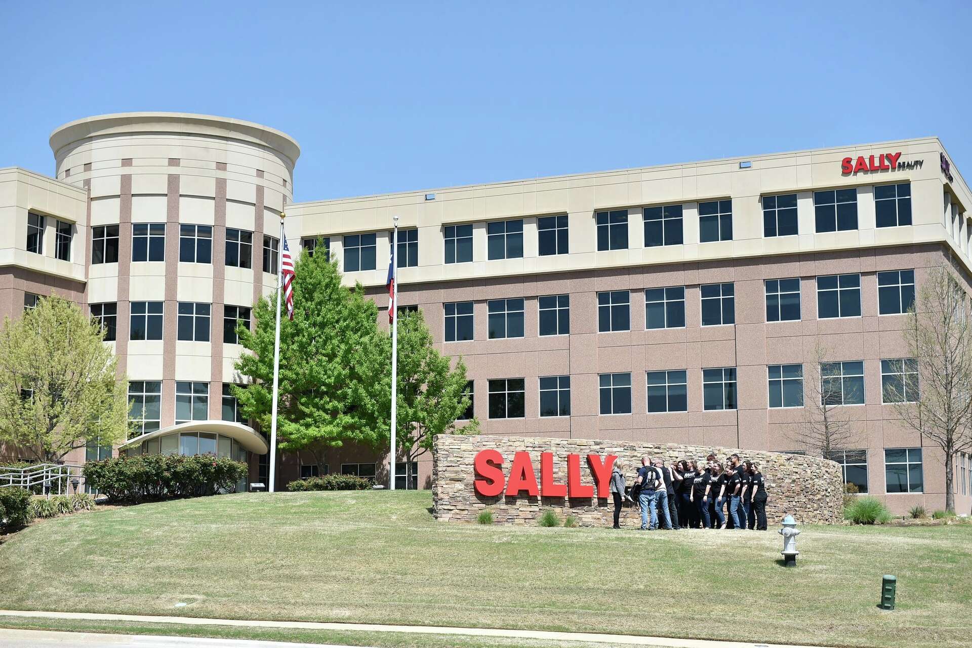 Sally Beauty relocating HQ from Denton