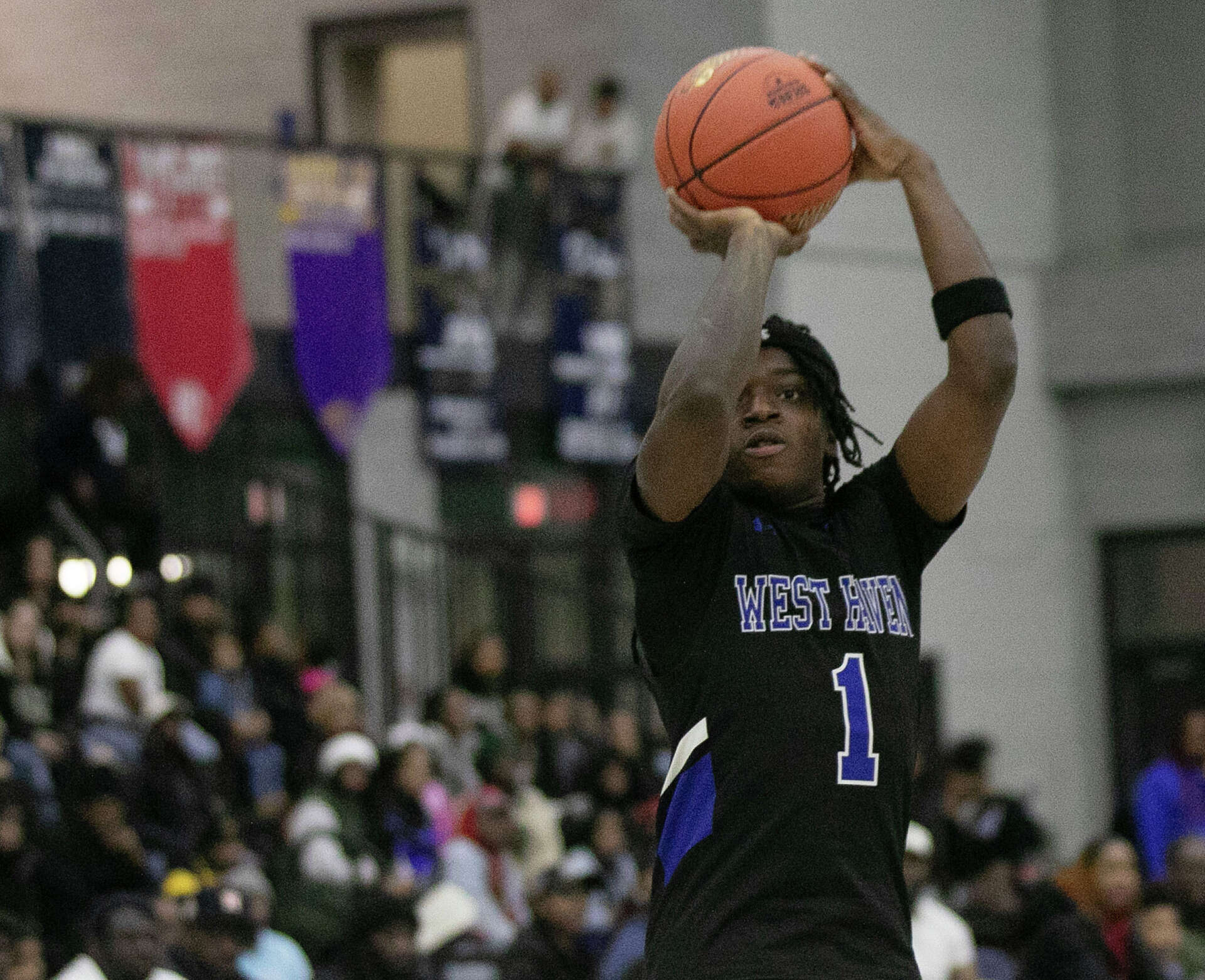 West Haven boys basketball's tough defense too much for Hillhouse