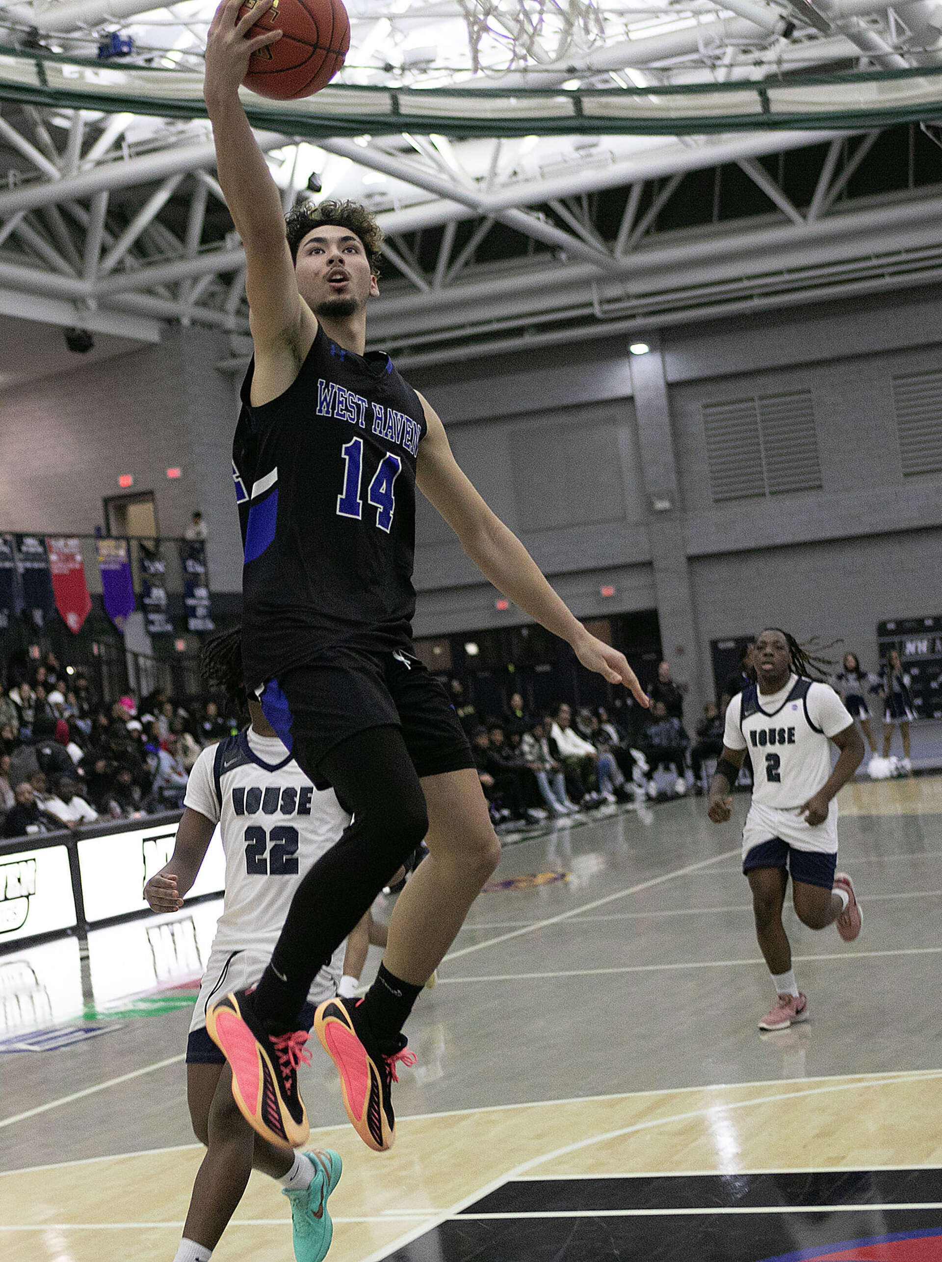 West Haven boys basketball's tough defense too much for Hillhouse