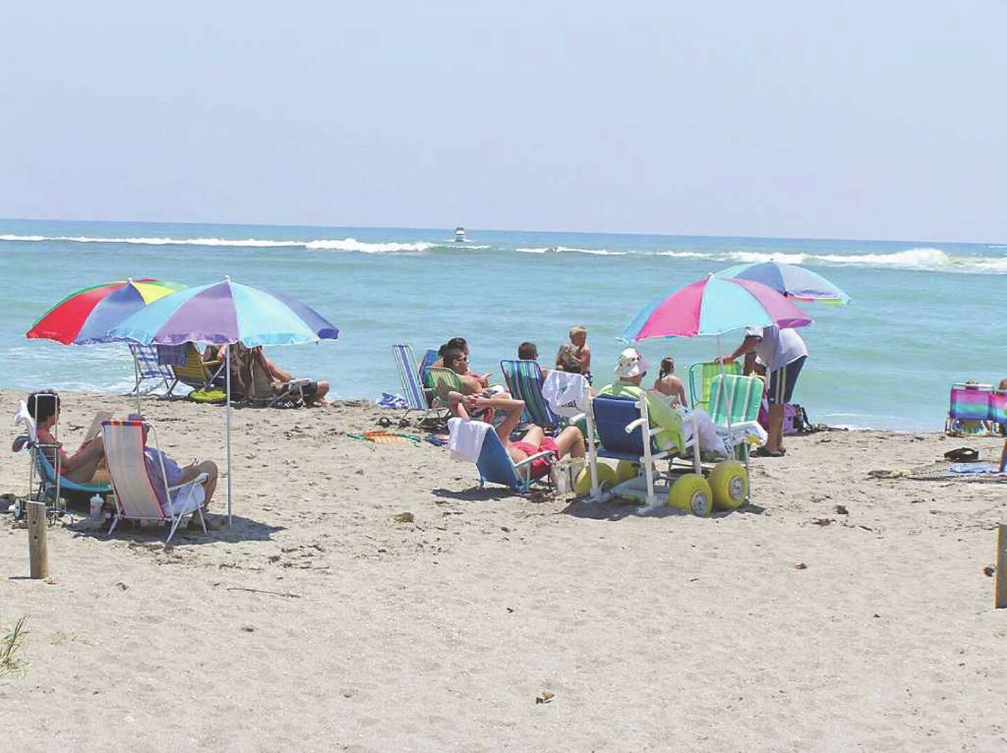 Florida Beaches (Without BP): The only oil you'll see here is slathered ...