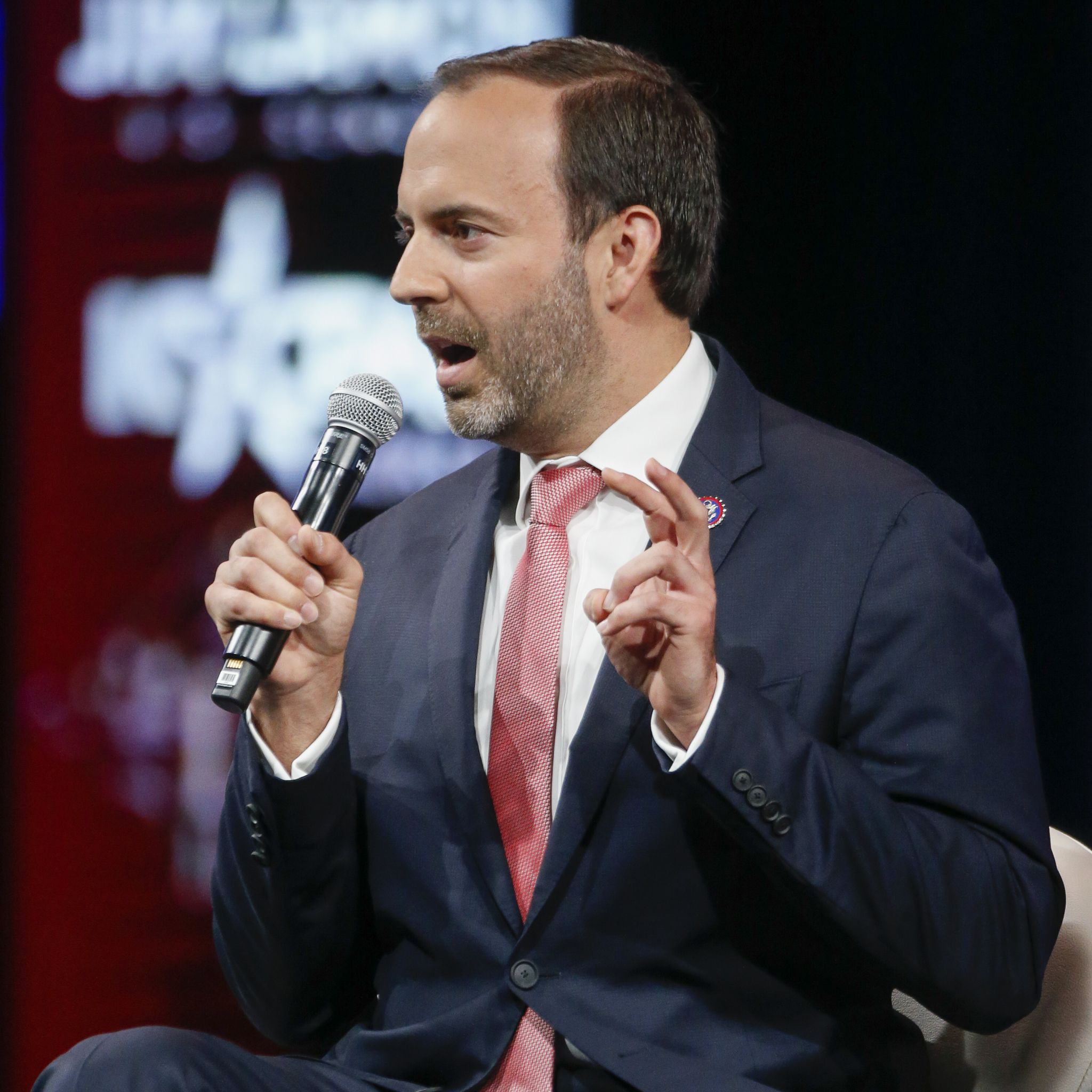 Hakeem Jeffries rebukes Texas GOP Rep. Lance Gooden